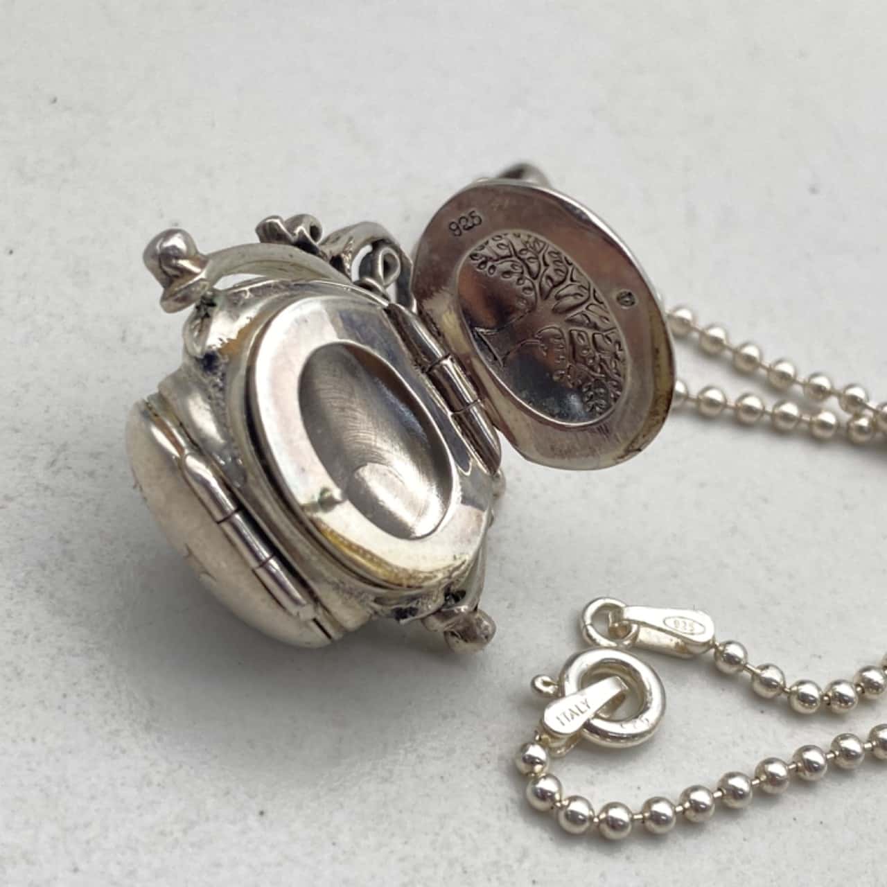Stunning 925 Sterling Silver Tree of Life Victorian Style Triple Locket ...