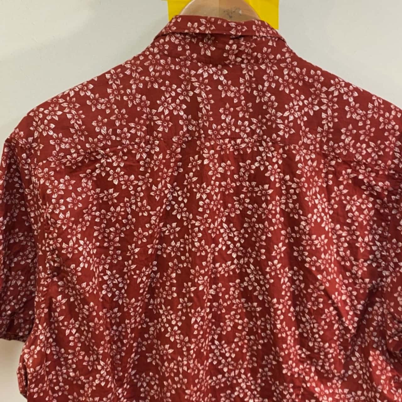 Ted Baker Mens Size 7 Short Sleeve Shirt Floral / Red