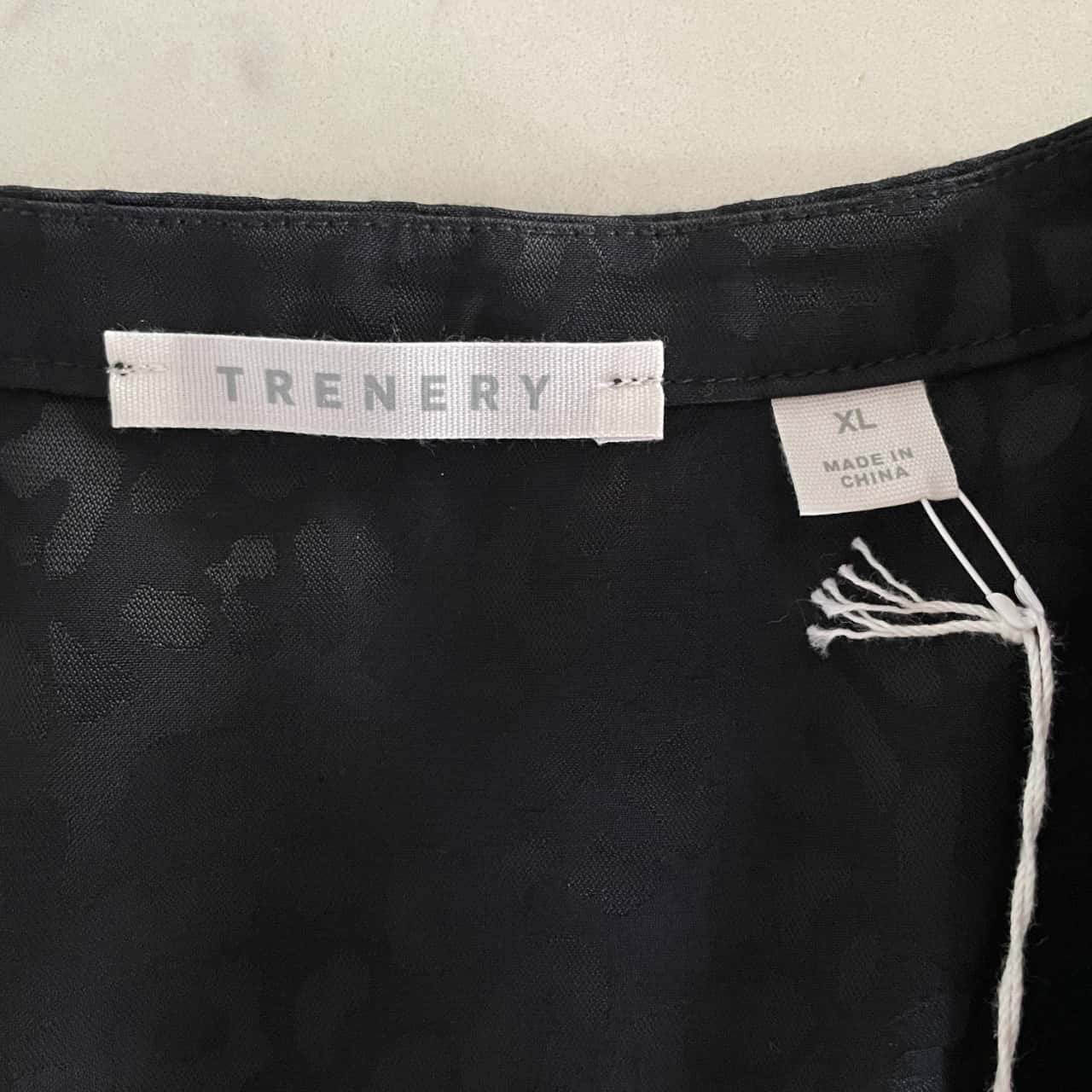 Trenery Womens Size XL Leopard Jacquard V-Neck Blouse Black NEW with Tags