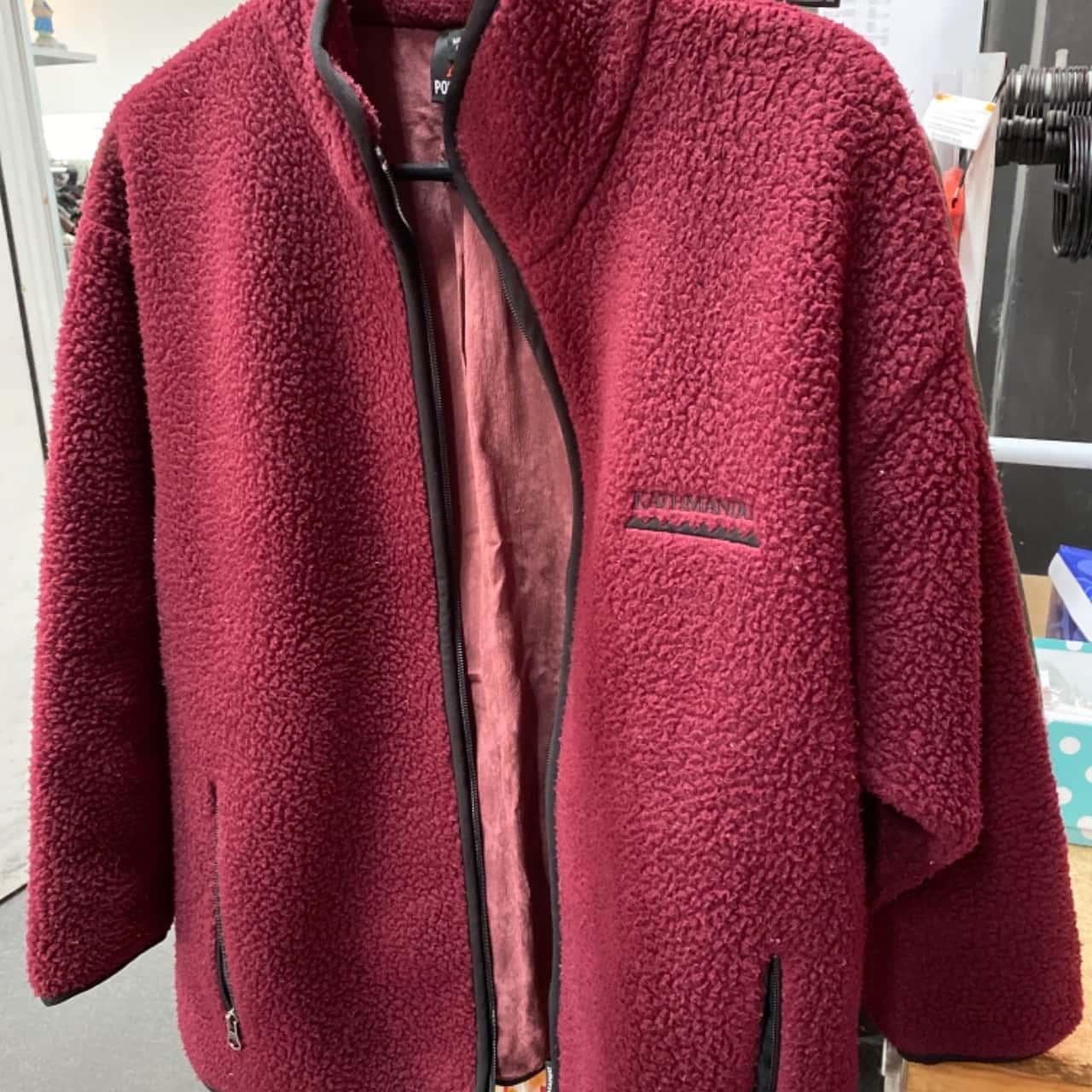 Kathmandu Unisex Red jacket(s)