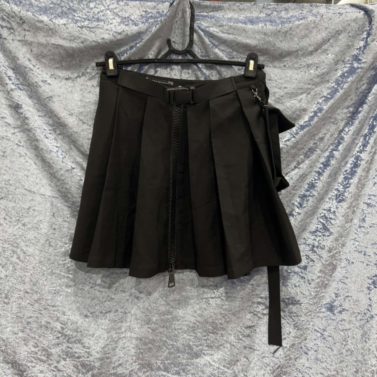 Dark in Love Womens Size M Black Edgy Skirt (s)