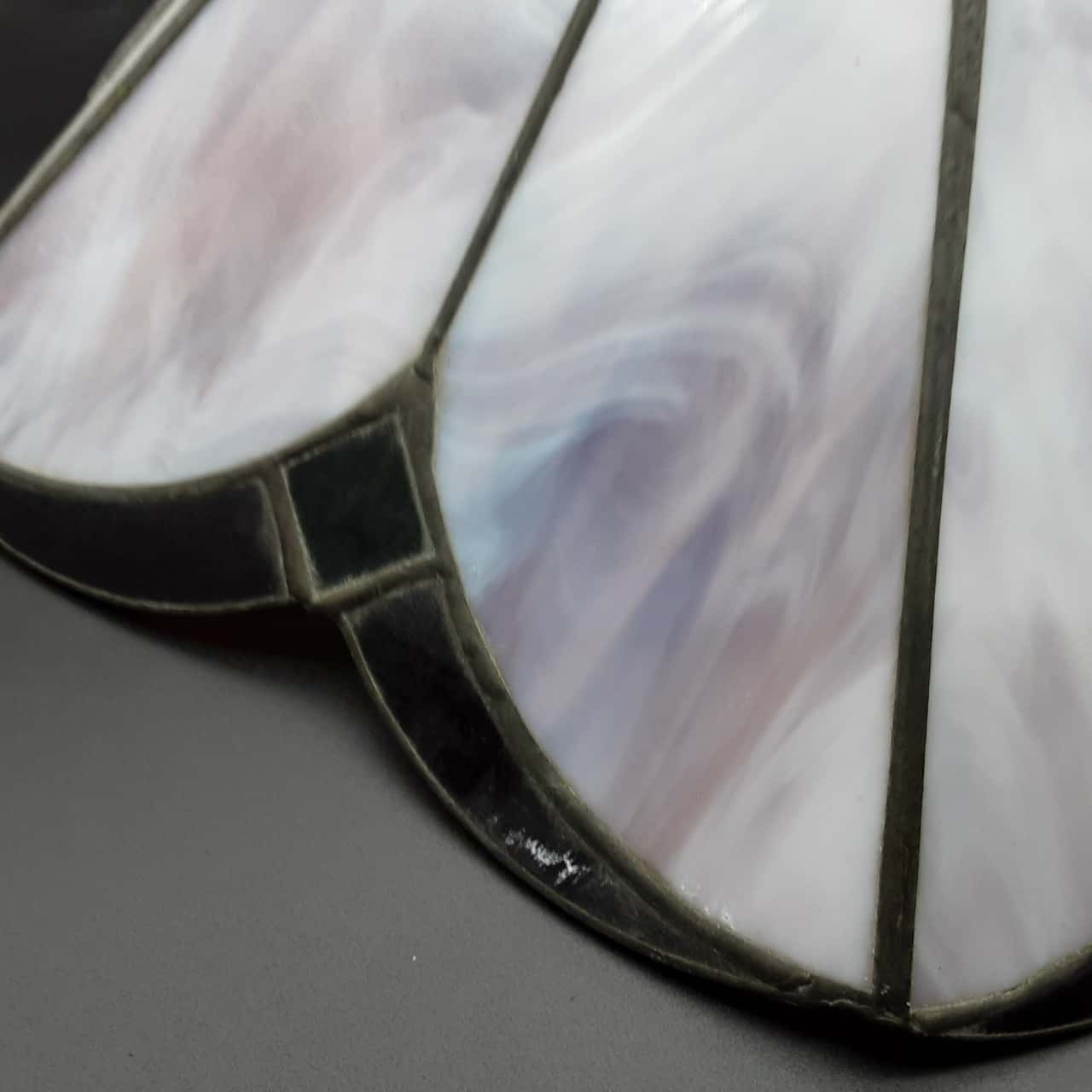 Vintage Leadlight Tiffany Style Glass Lamp/Light Shade(s)