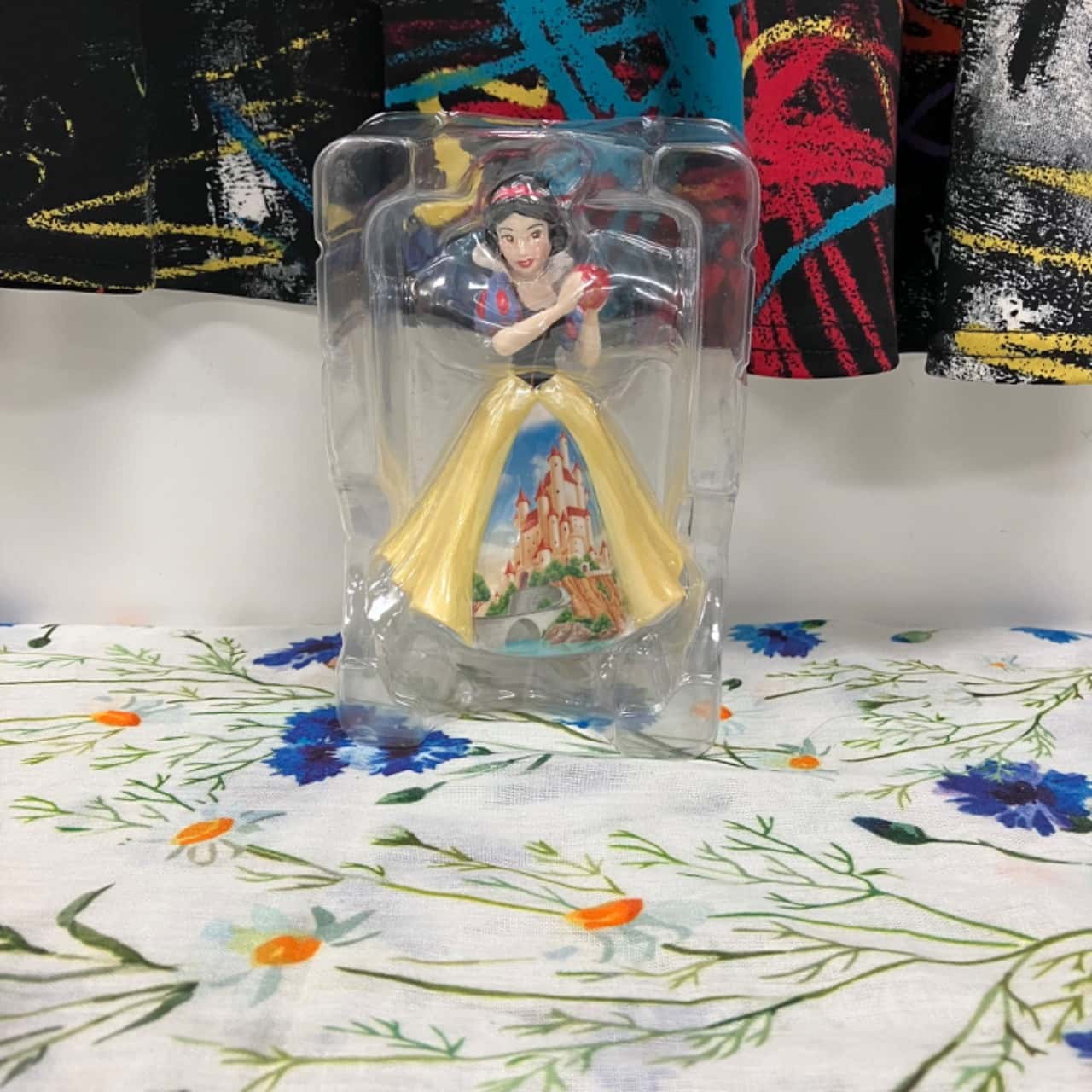 2023 Hallmark Snow White Ornament NEW