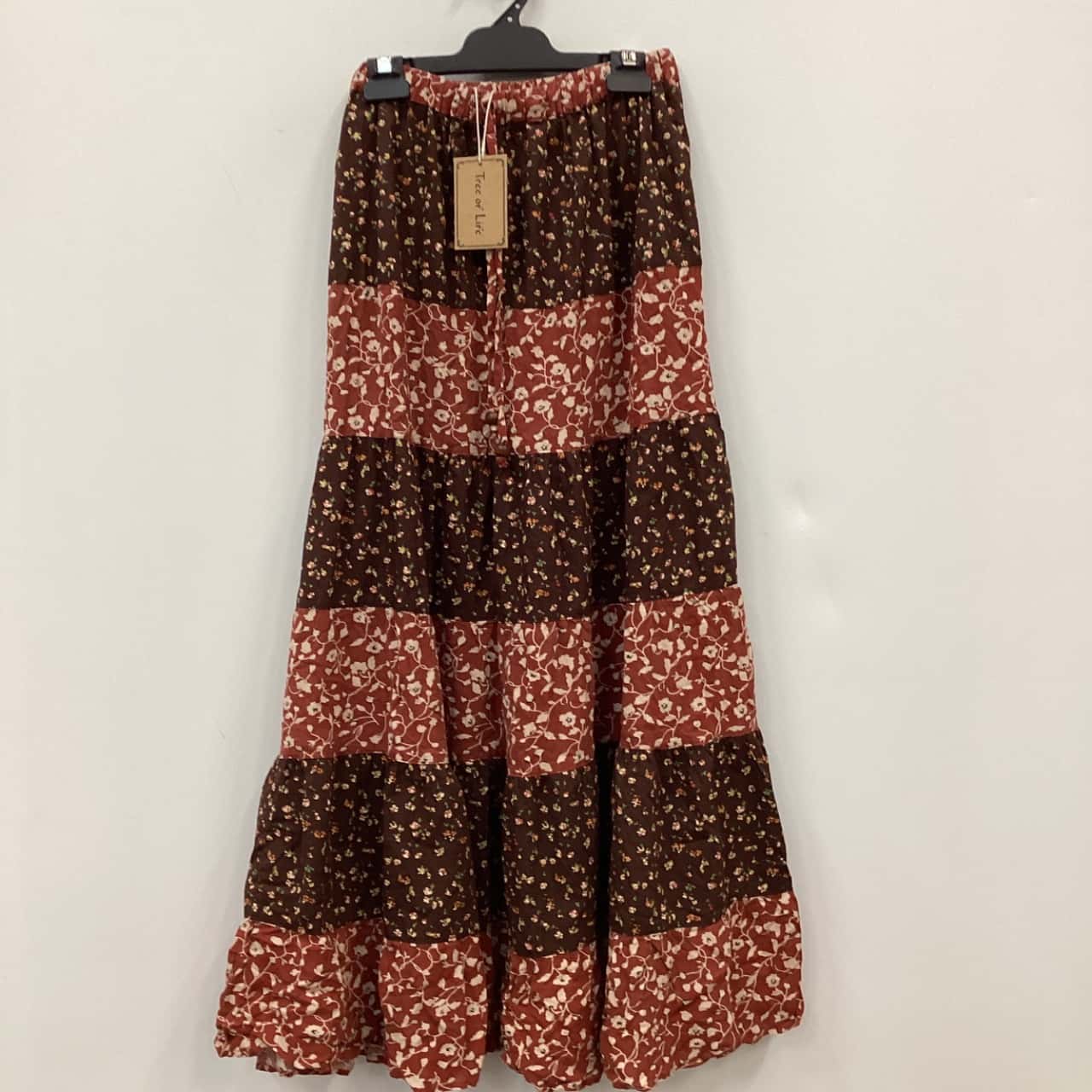 New - Tree of Life Floral Skirt Size L(s)