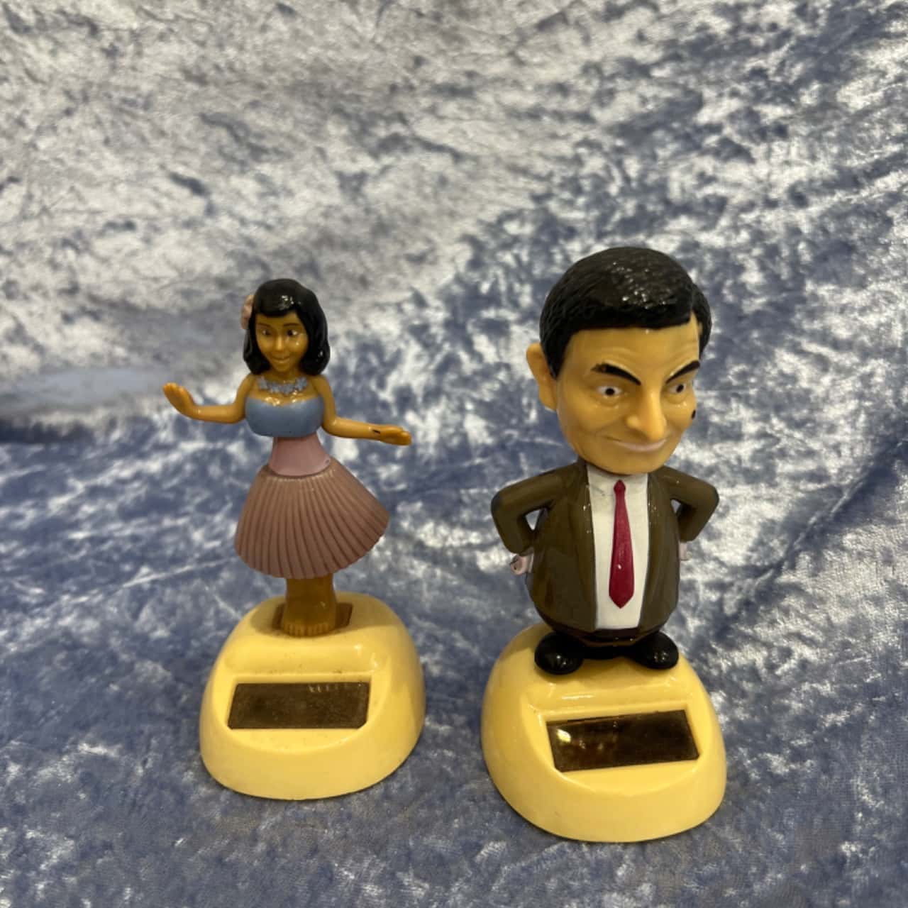 Set of 2 Plastic Solar Panel Figures