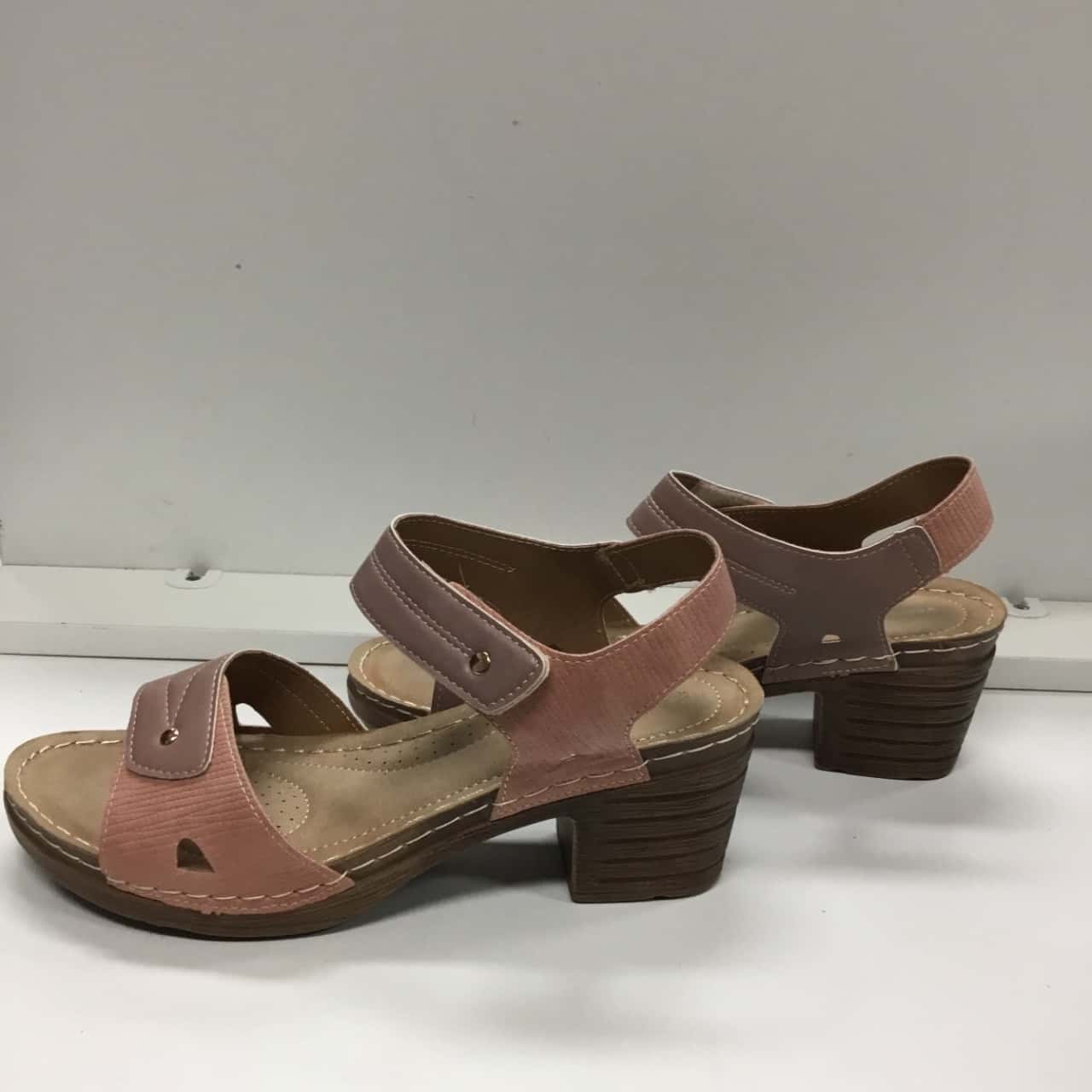 Simona Ricci Womens Size 41 Pink Sandals(s)