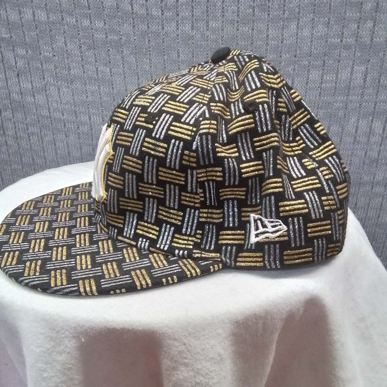 New Era Mens Size 7.5 Cap New York