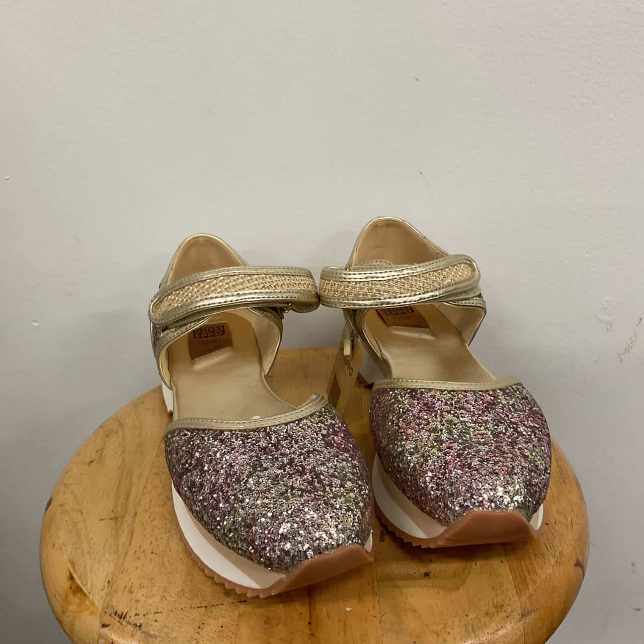 Gioseppo Womens Size 38 “Maisie” platform Sandals(s)