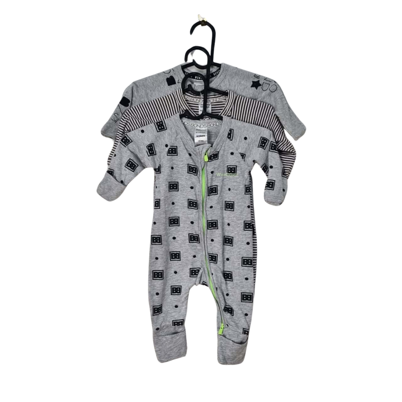 Bonds 3 piece set Size 0000 Onesie Grey (s)