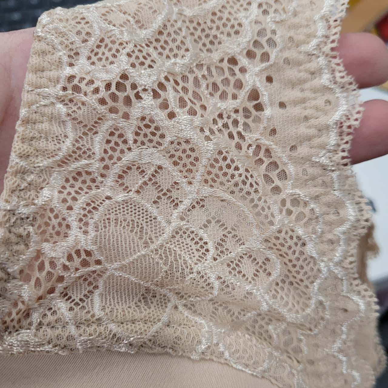 Simone Perele Womens Size 12/D Cream Bra(s)