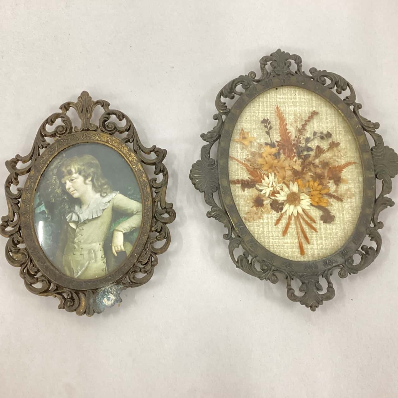 Vintage Metal Frames - Made in Italy 16 and 13cm(s)