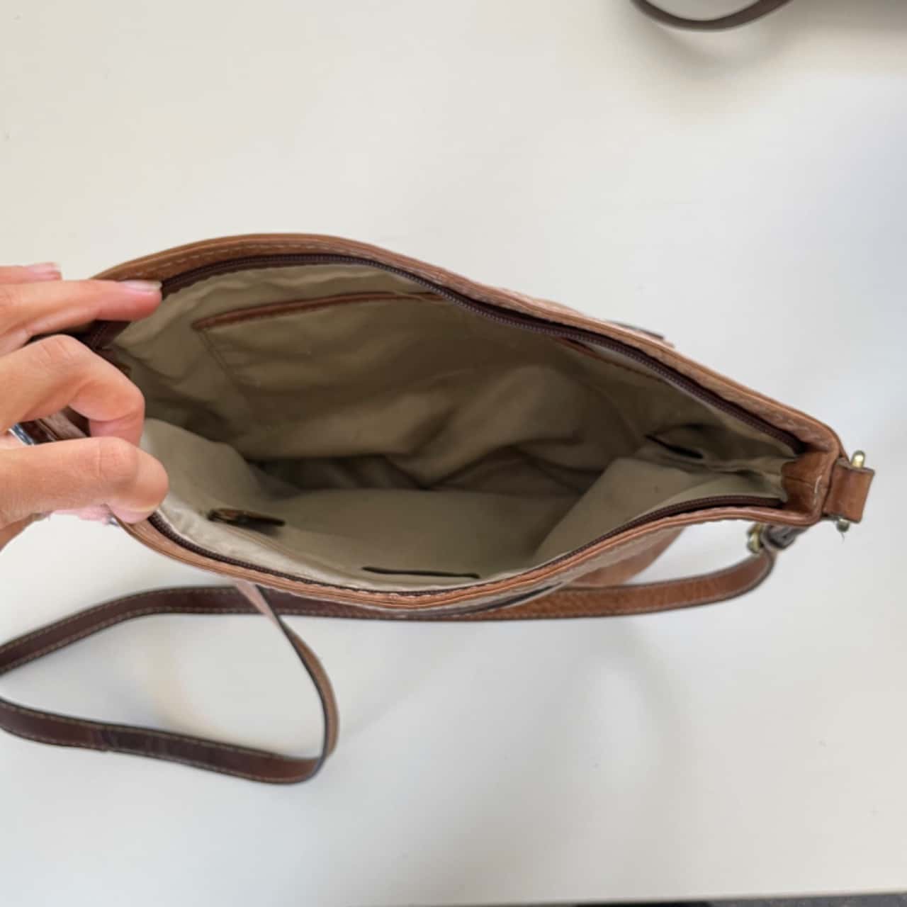 Colorado Brown Leather Cross Body Bag (s)