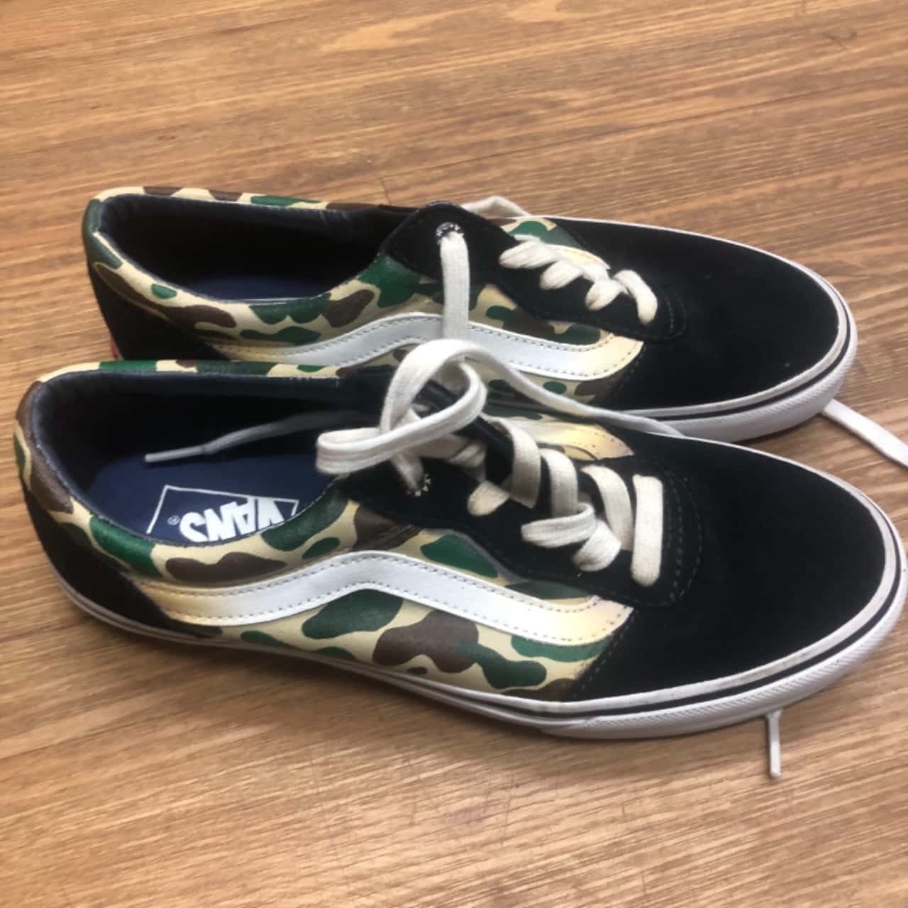Unisex Black / Camouflage Vans