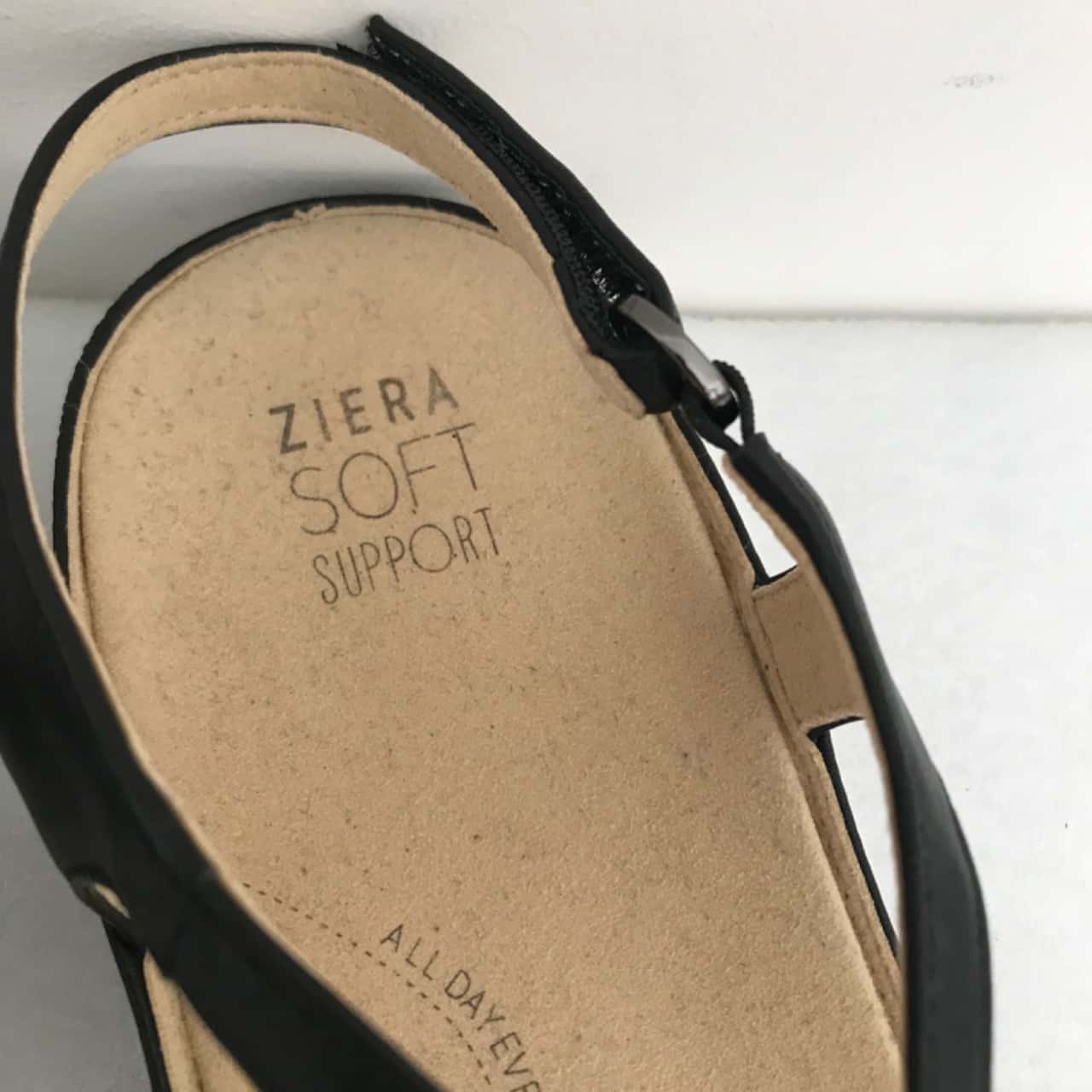 Ziera Womens Size 43 Black Leather Summer Sandals