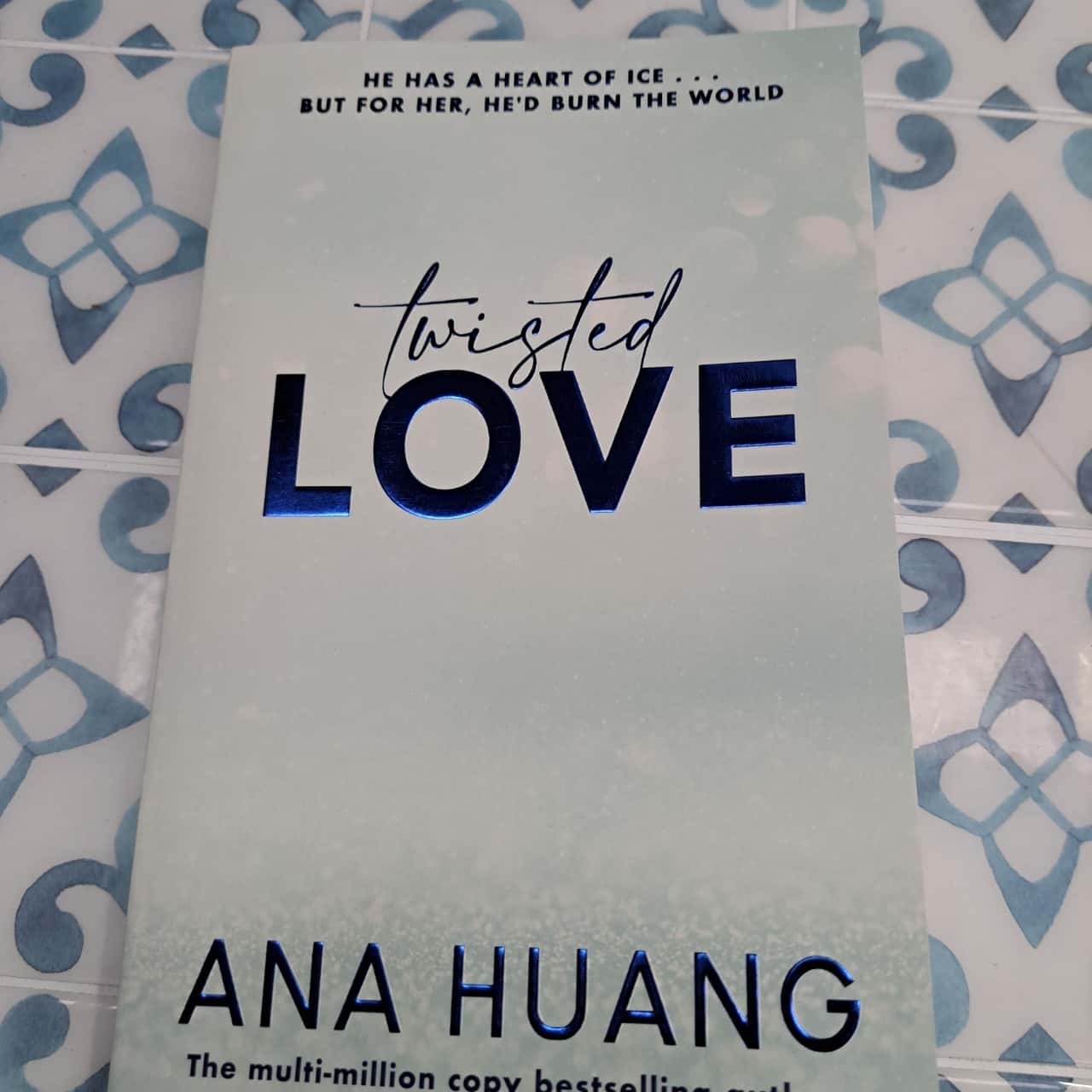 Twisted Love by Ana Huang(s)