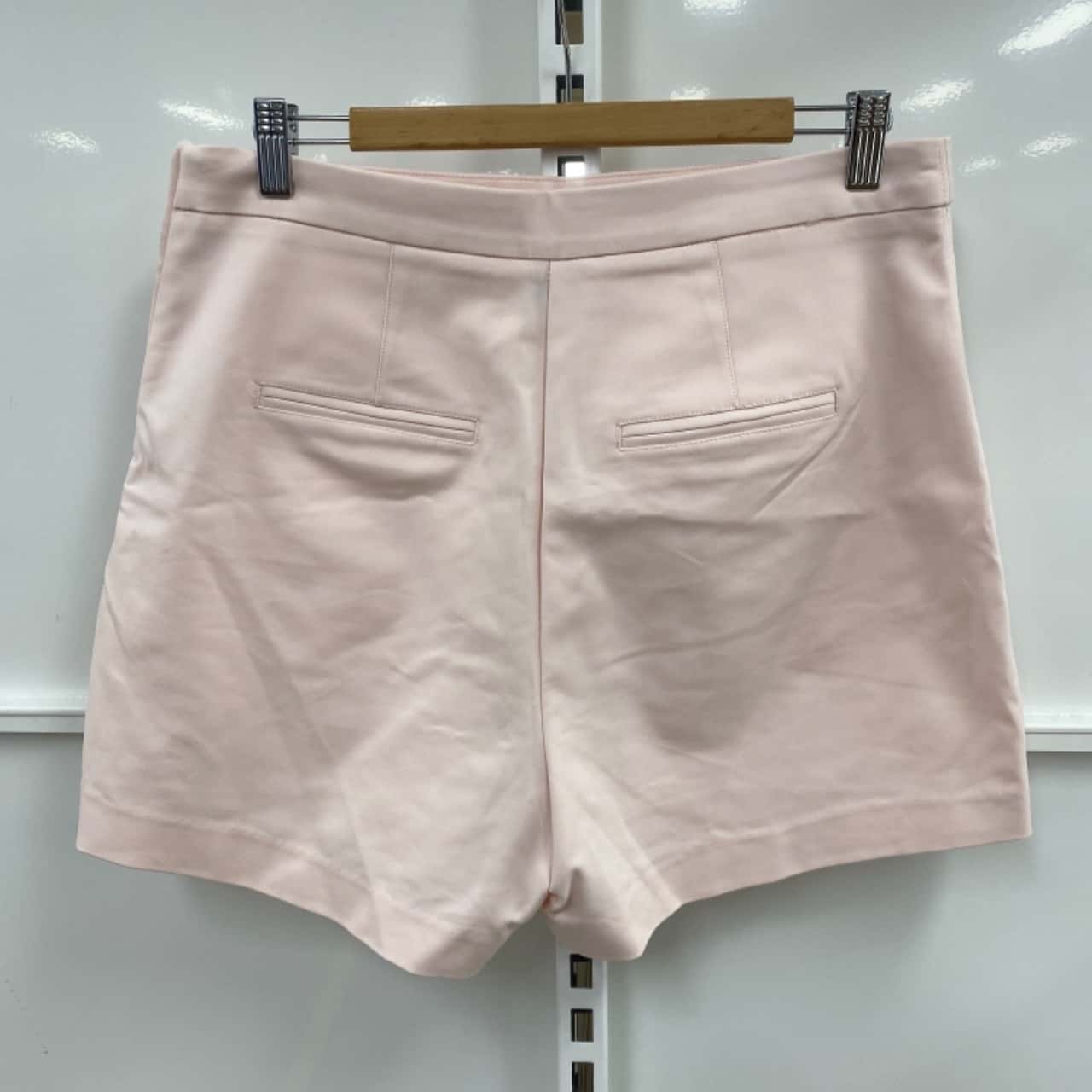 Witchery Womens Size 12 Shorts/ colour Rose(s)
