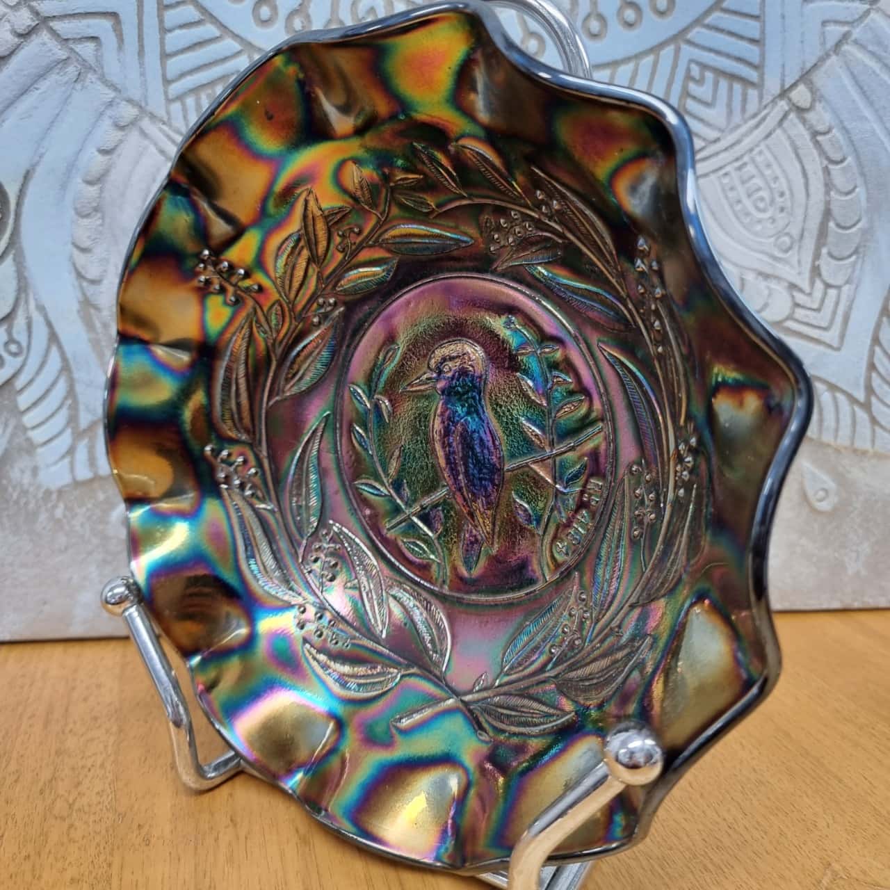 Crown Crystal Amethyst Carnival Glass, Kingfisher Master Bowl, Rd 4184