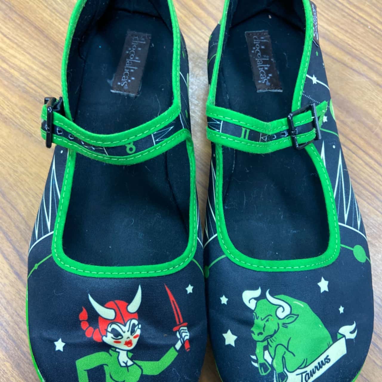 Other Womens Chocolaticas Size 40 Black / Green / Red (s)