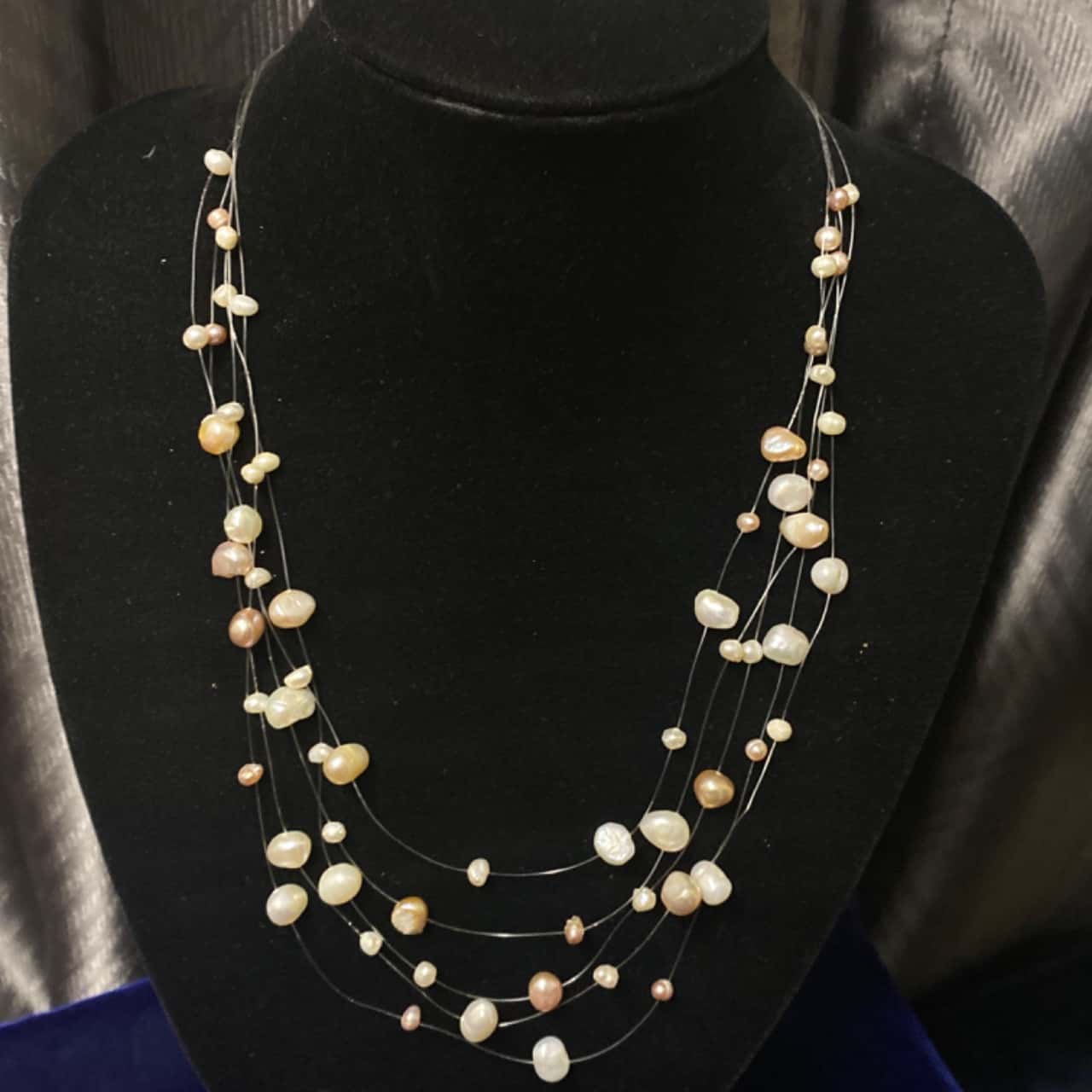Floating Two Tone Pearl Necklace(s)