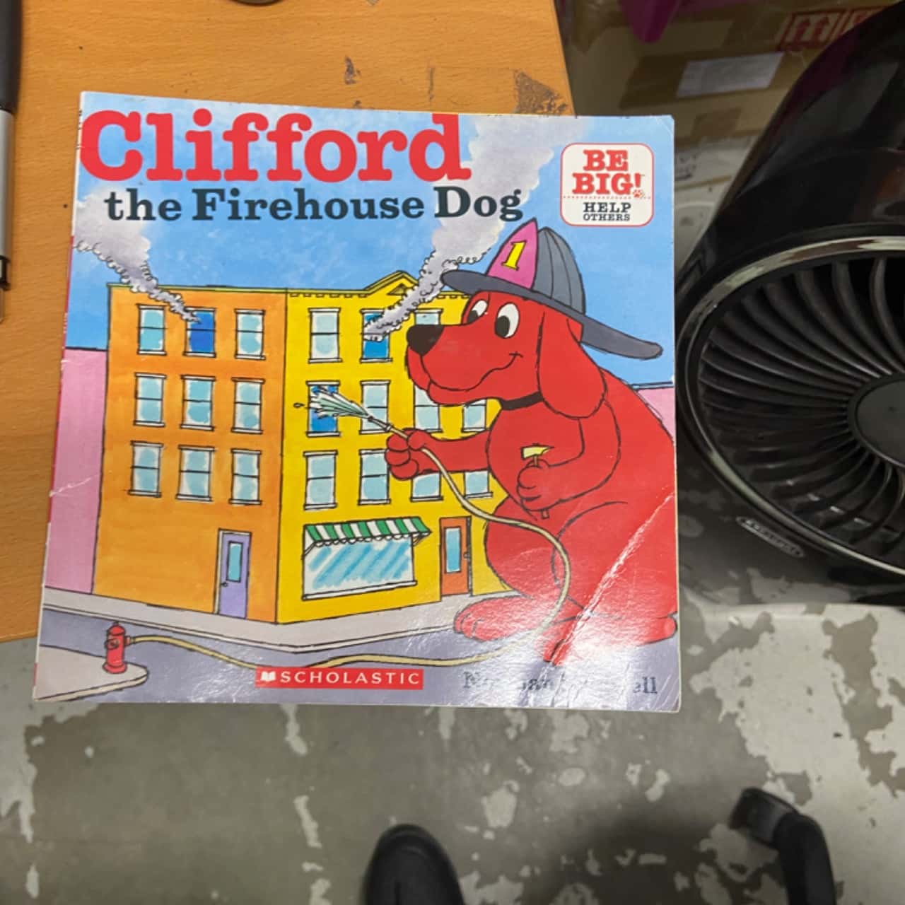 Norman Bridwell's clifford 4 book collection