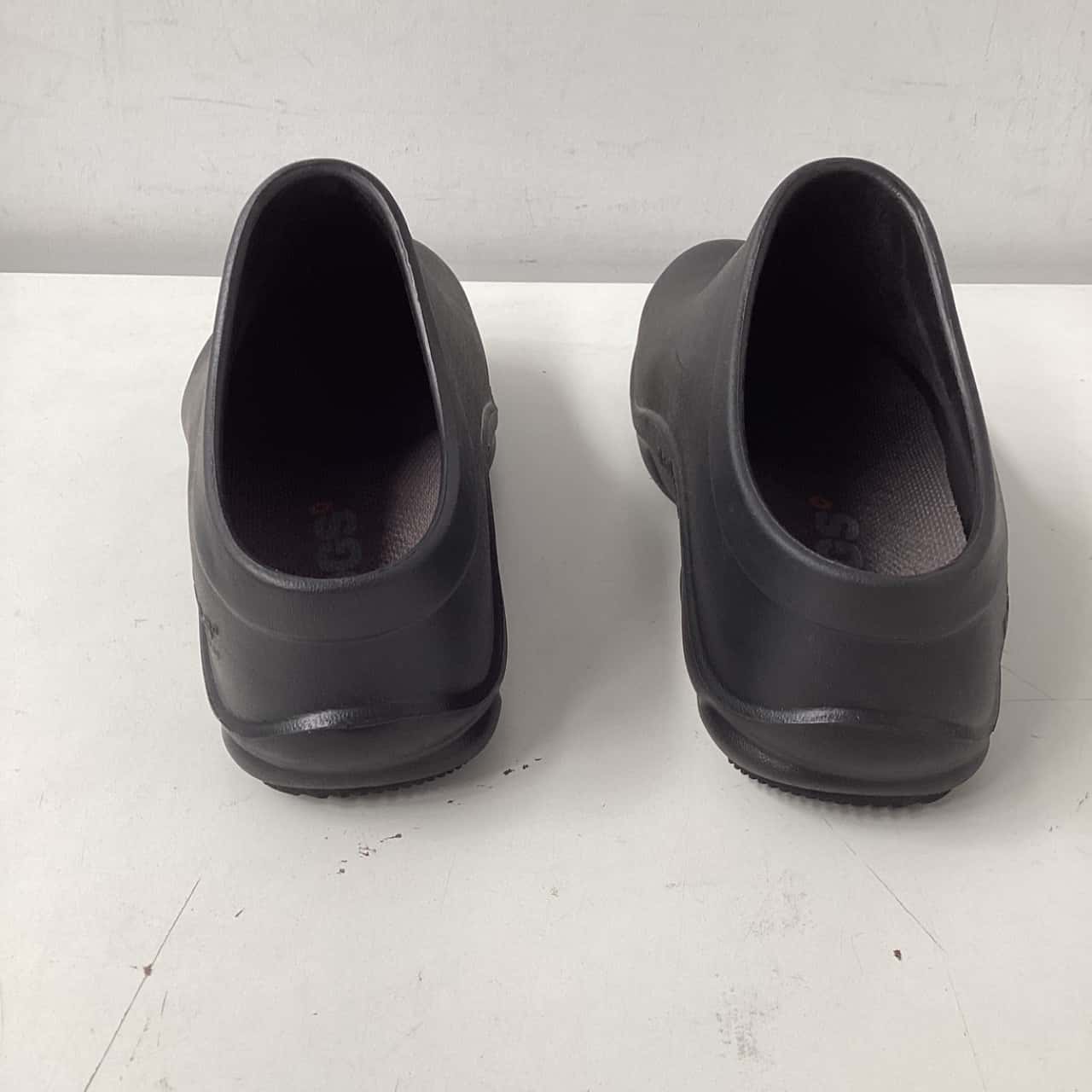 BOGS waterproof clogs Size 37 Black