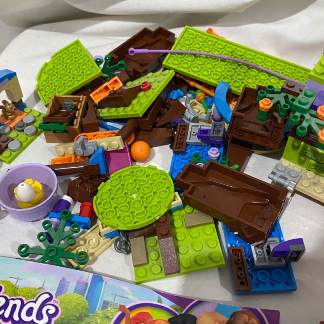 LEGO Friends 41335 Mias Treehouse and Lego City Ice Cream Van 60253 ...