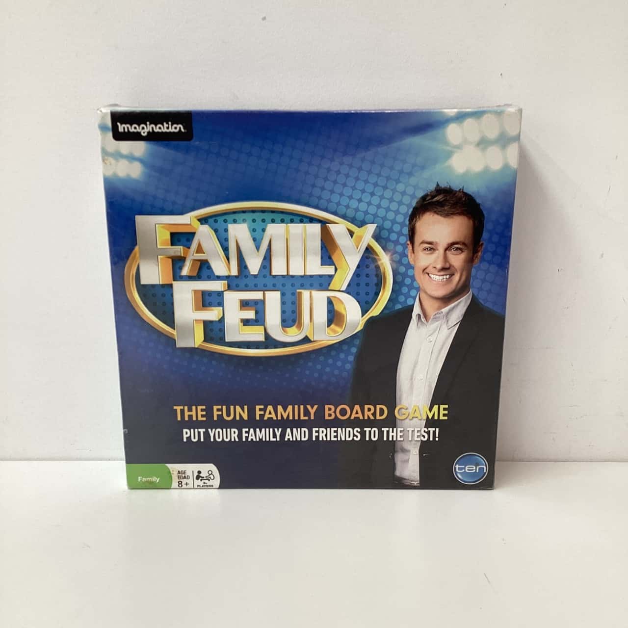 New - Family Feud Board Game(s)