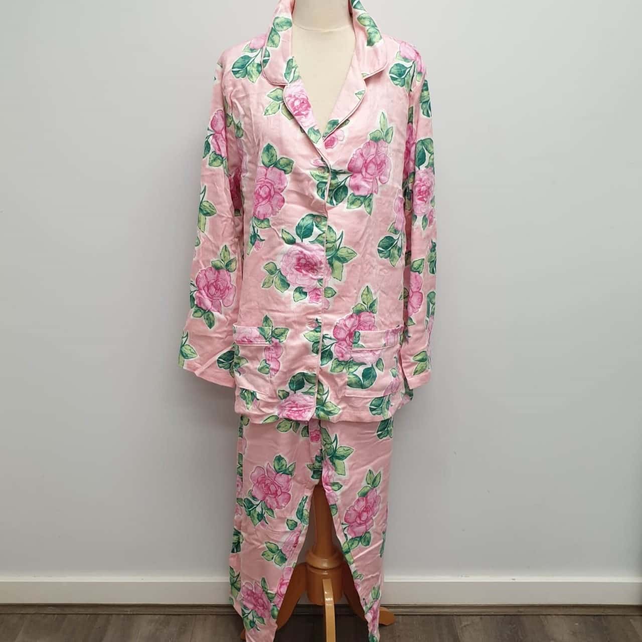 Peter Alexander Absolutely Stunning Light Pink & Dark Pink Roses Super ...