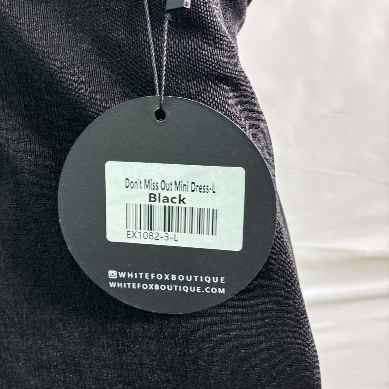 White Fox Womens Size L Cropped Top Black