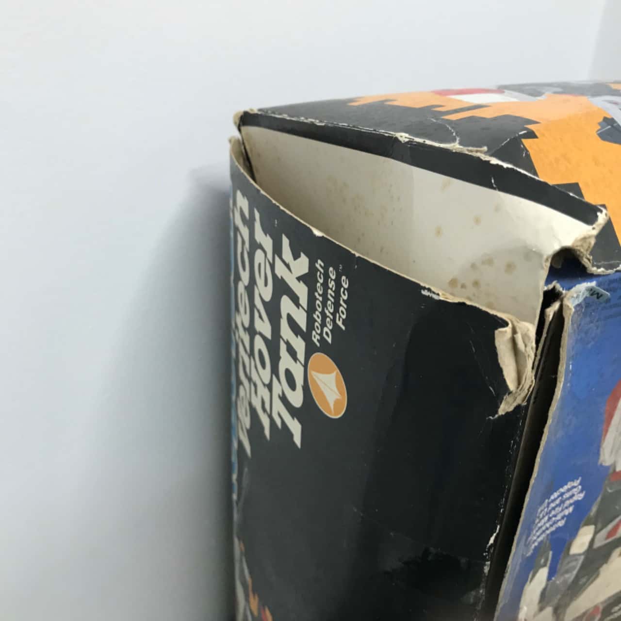 Original 1986 Matchbox Robotech -Veritech Hover Tank