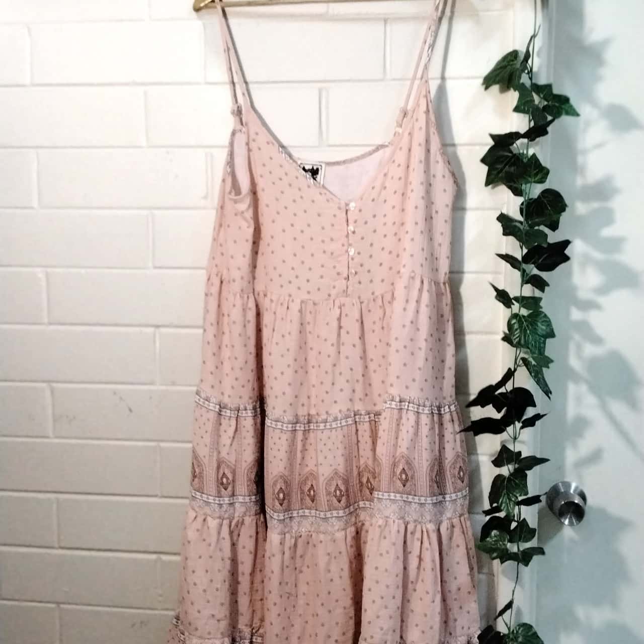 Jaase Womens Size L Shoestring Strap Pink Dress(s)