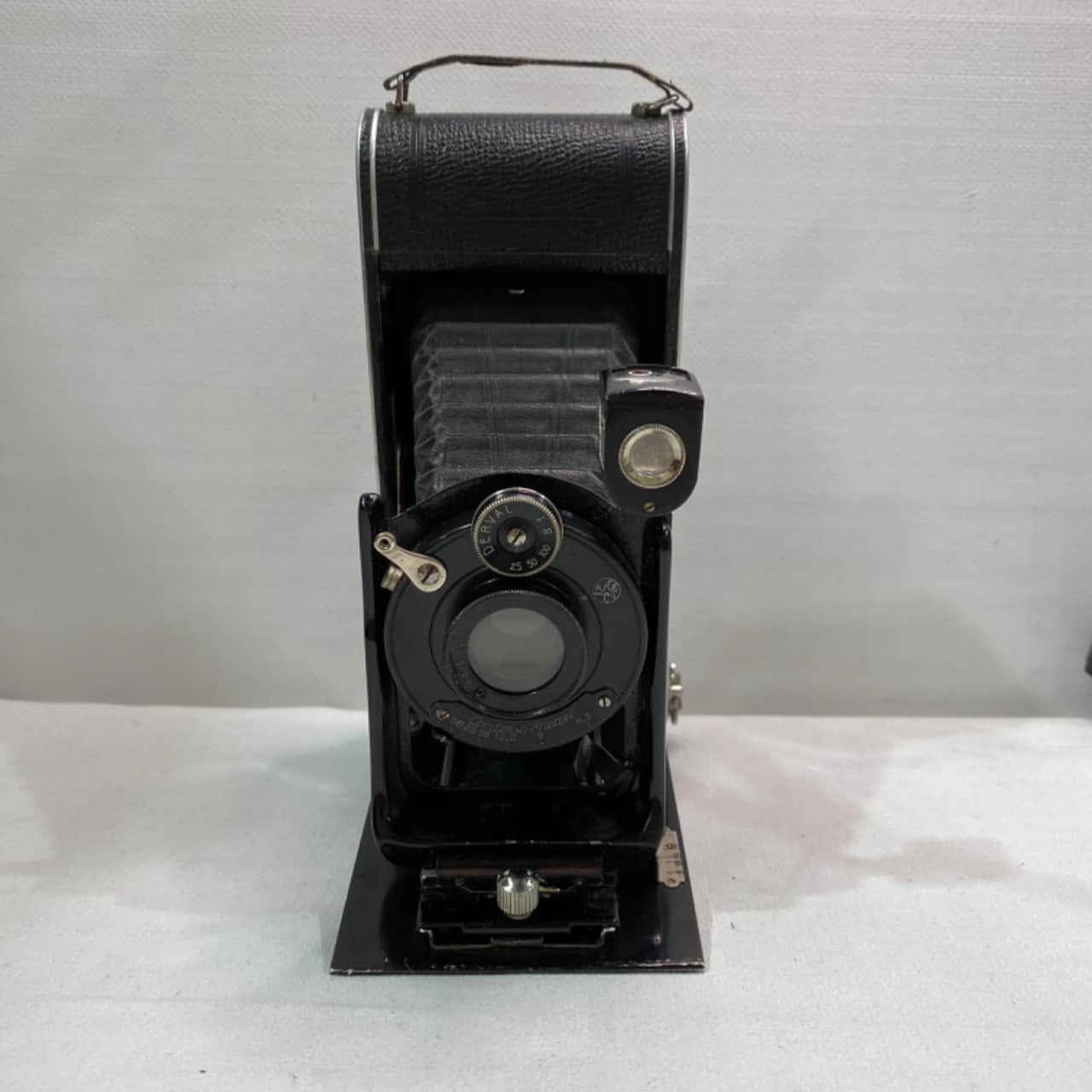 Contessa-Nettel cocarette 1930s camera with leather case, missing flip ...