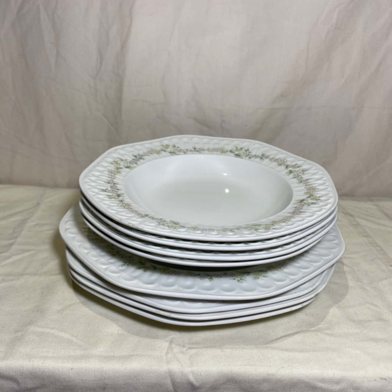 Santa Clara Octagonal Dinner and Soup Plates SPAIN(s) - Used Good ...