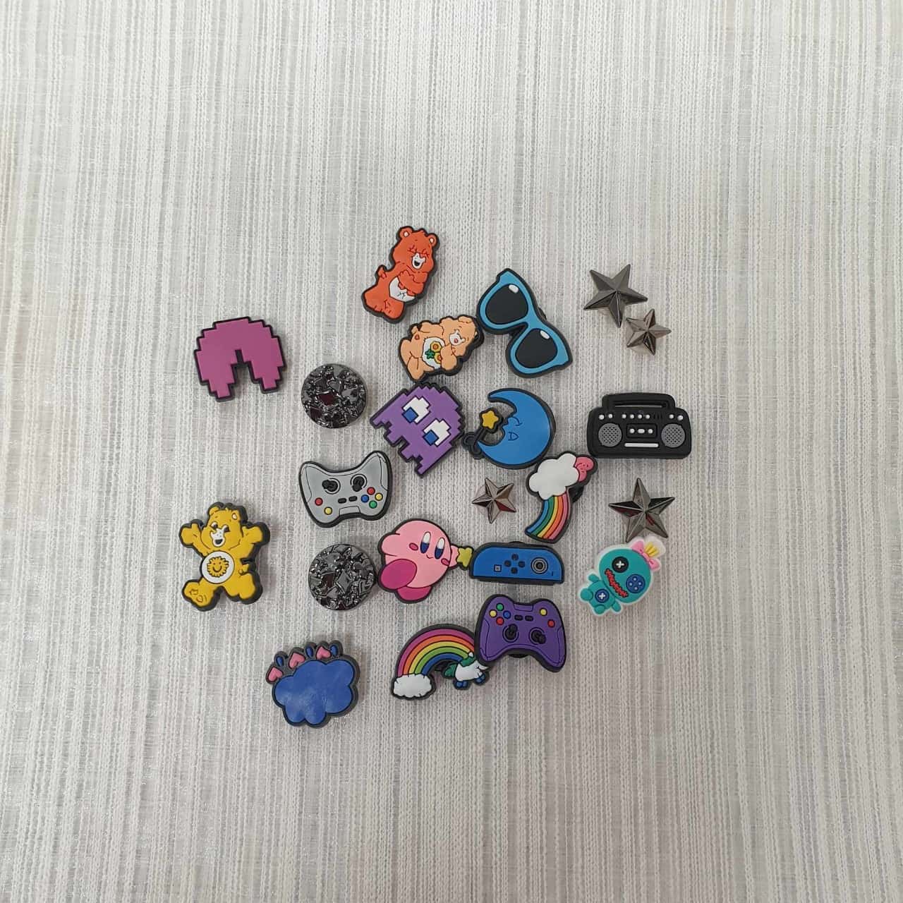 Crocs Jibbitz Pack 3 - Novelty Shoe Plugs - Assortment of 22 per Bag ...