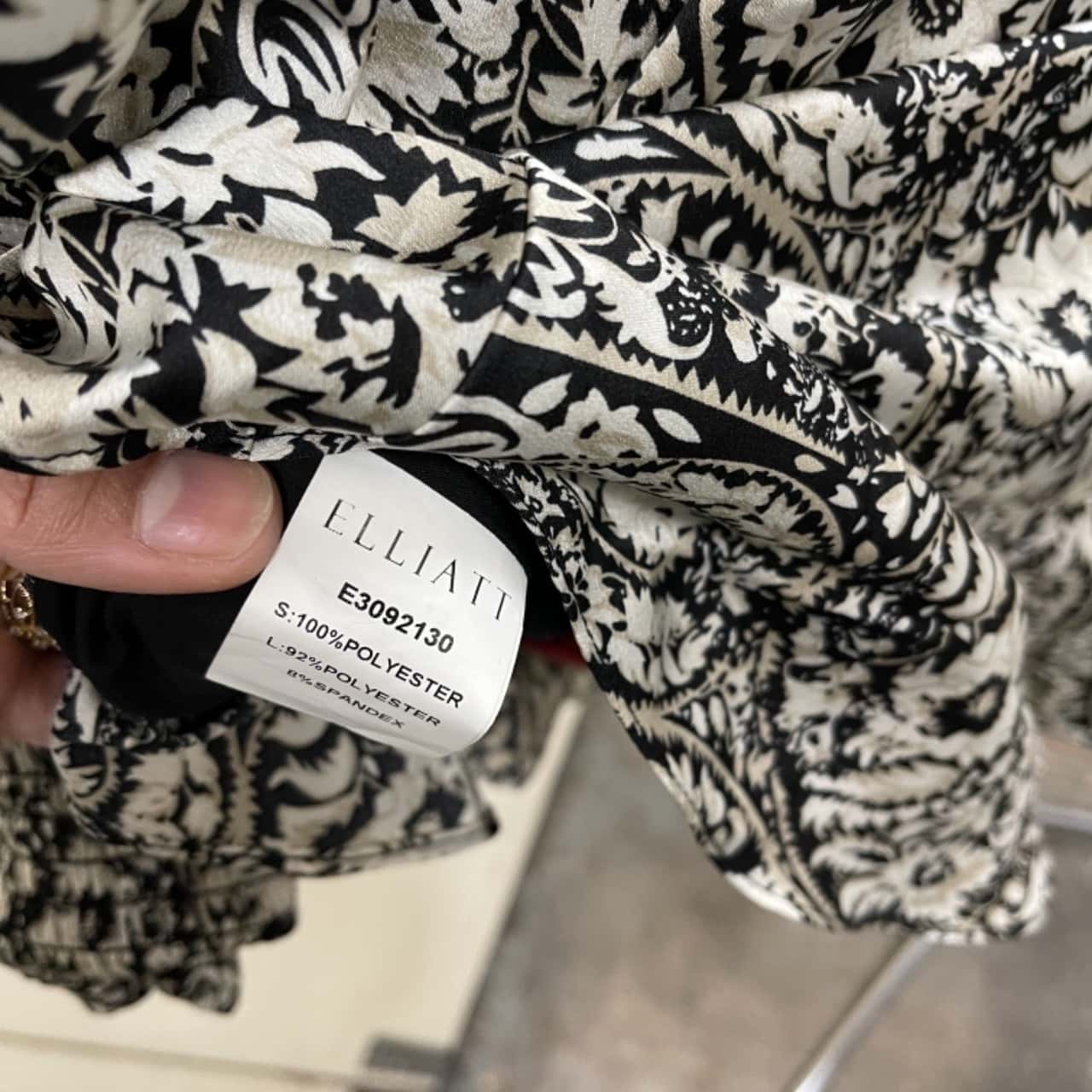 Elliatt Womens Size 10 skirt and top Black / White (s) - New With Tags ...