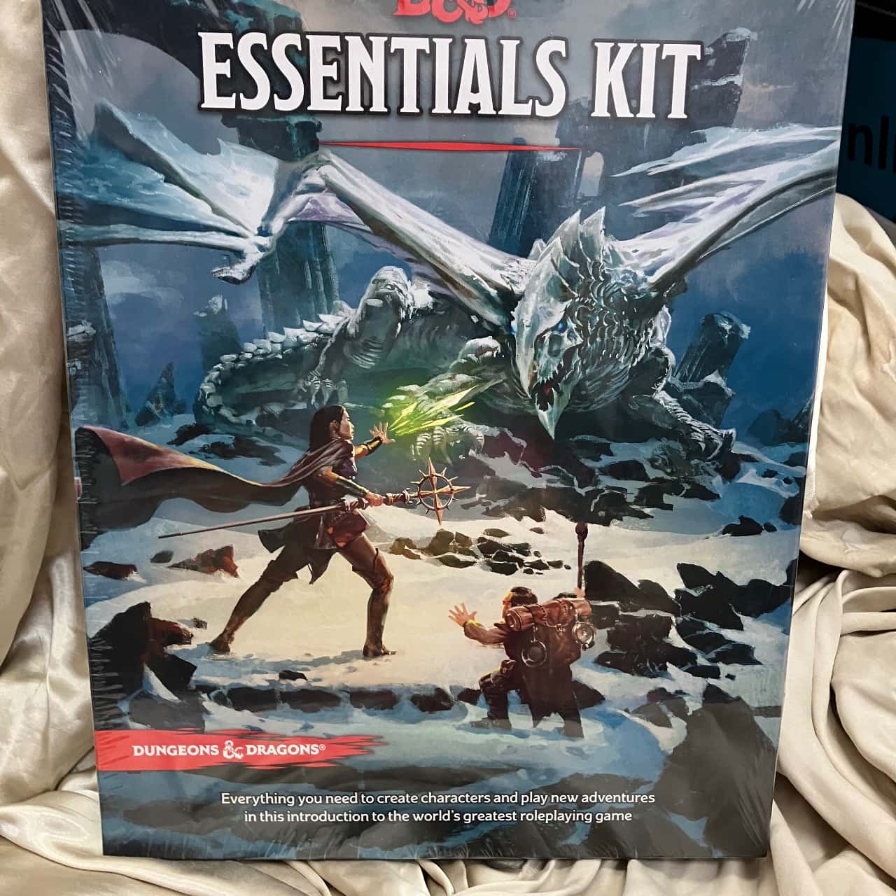 Dungeons & Dragons RPG Essential Kit Unopened (s)
