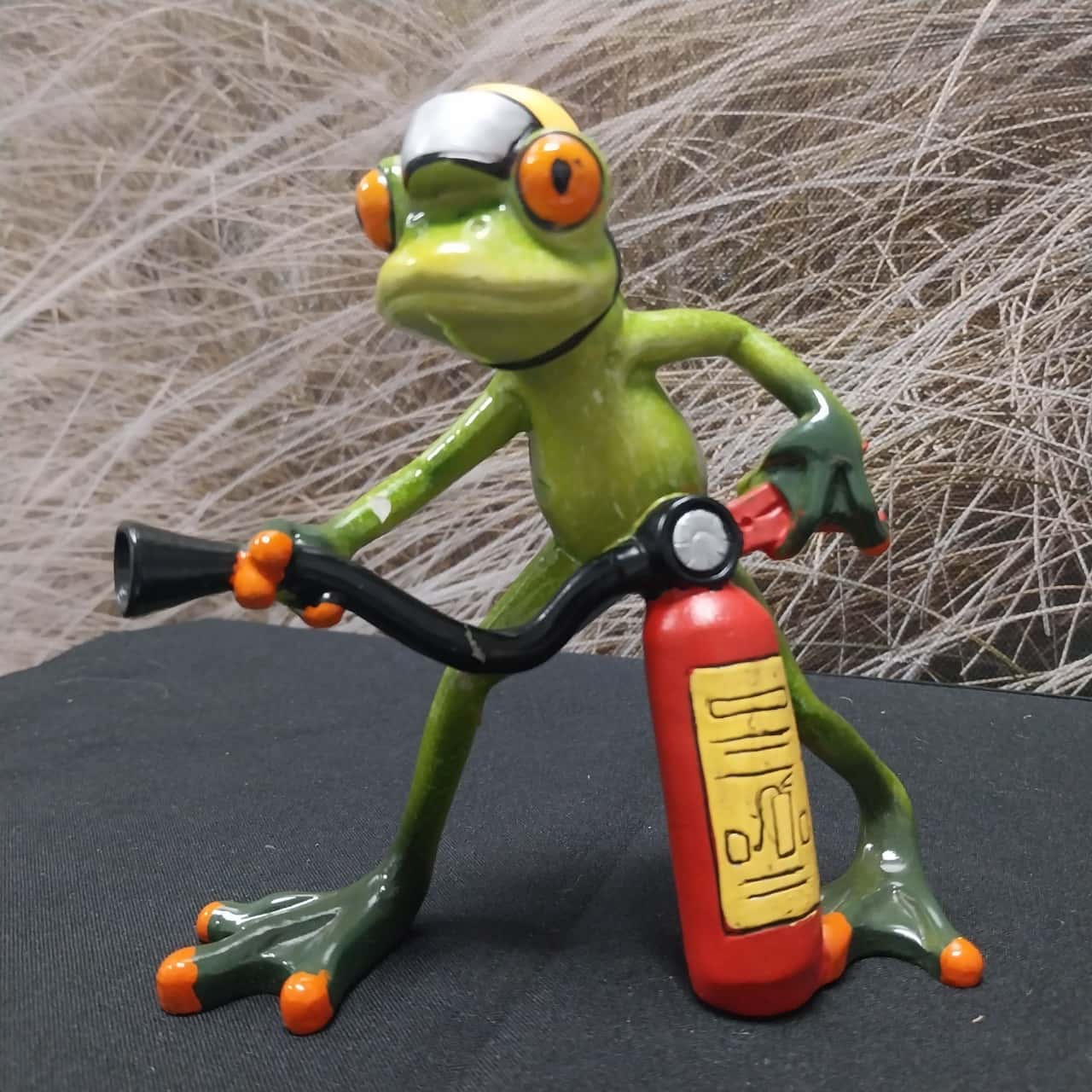 Formano Funny Frogs Fire Brigade Set of 2