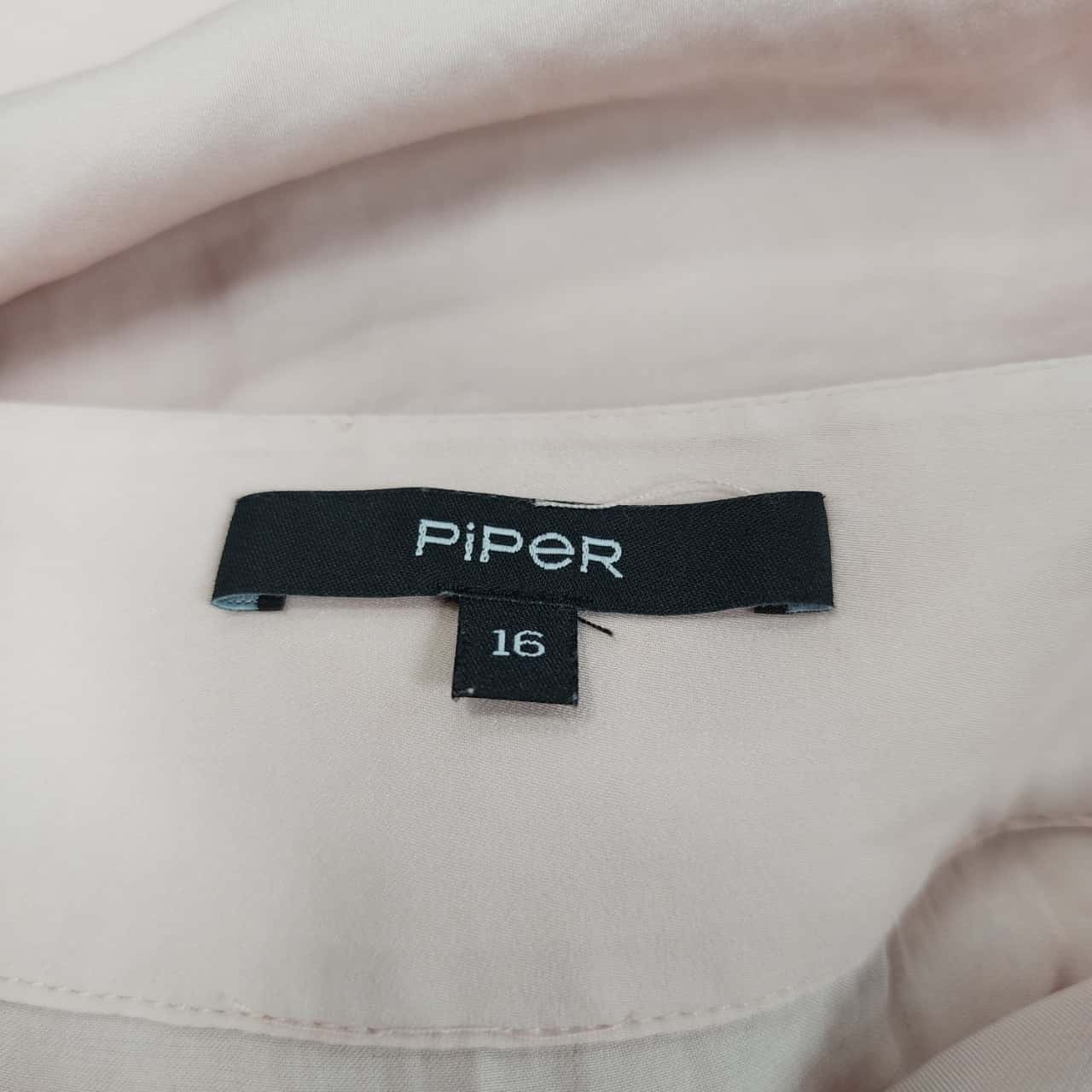PLUS SIZE Piper Womens Size 16 Off Shoulder Pink (s)
