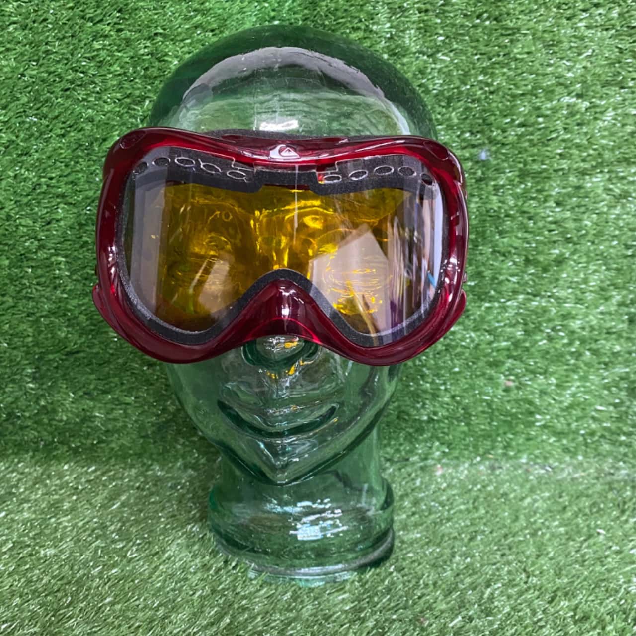 Quicksilver Red Anti-Fog Snowboarding Goggles (s)