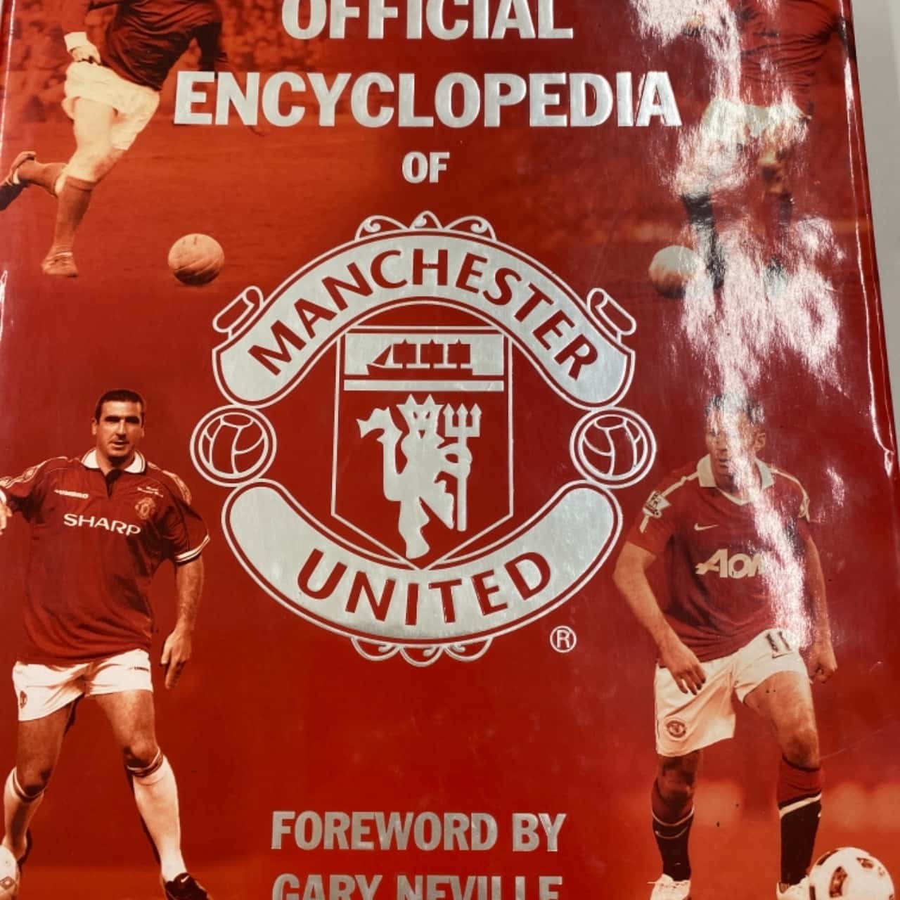 The official encyclopaedia of Manchester United (s)