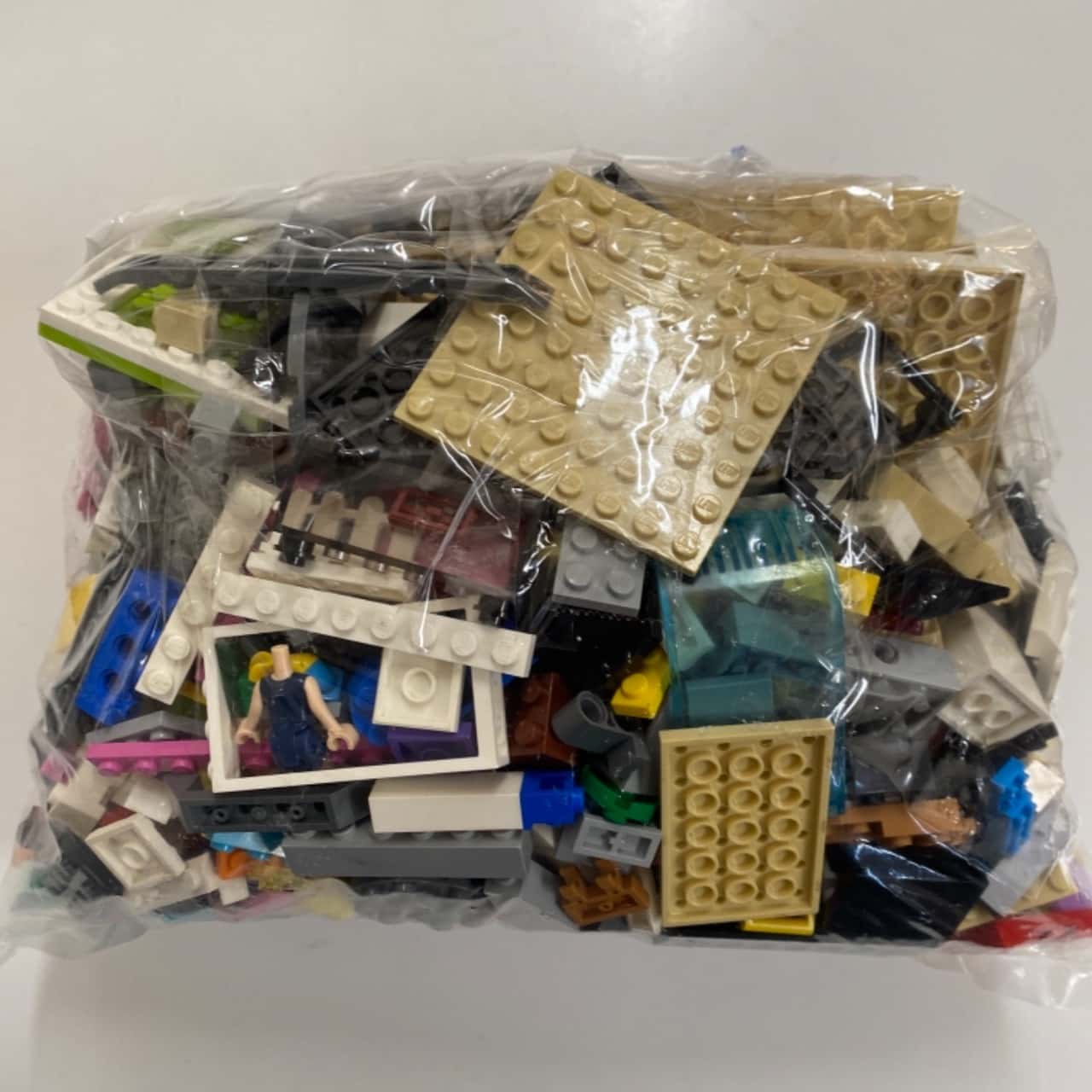 1kg Bag Assorted Lego