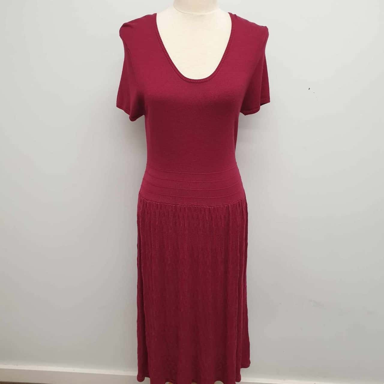 Hot Options Super Classy Red Knit Gorgeous Fitted Dress Size 12 14