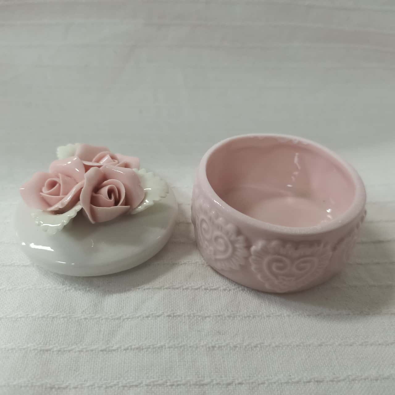 Pink/ White Round Ceramic Trinket Box (s)