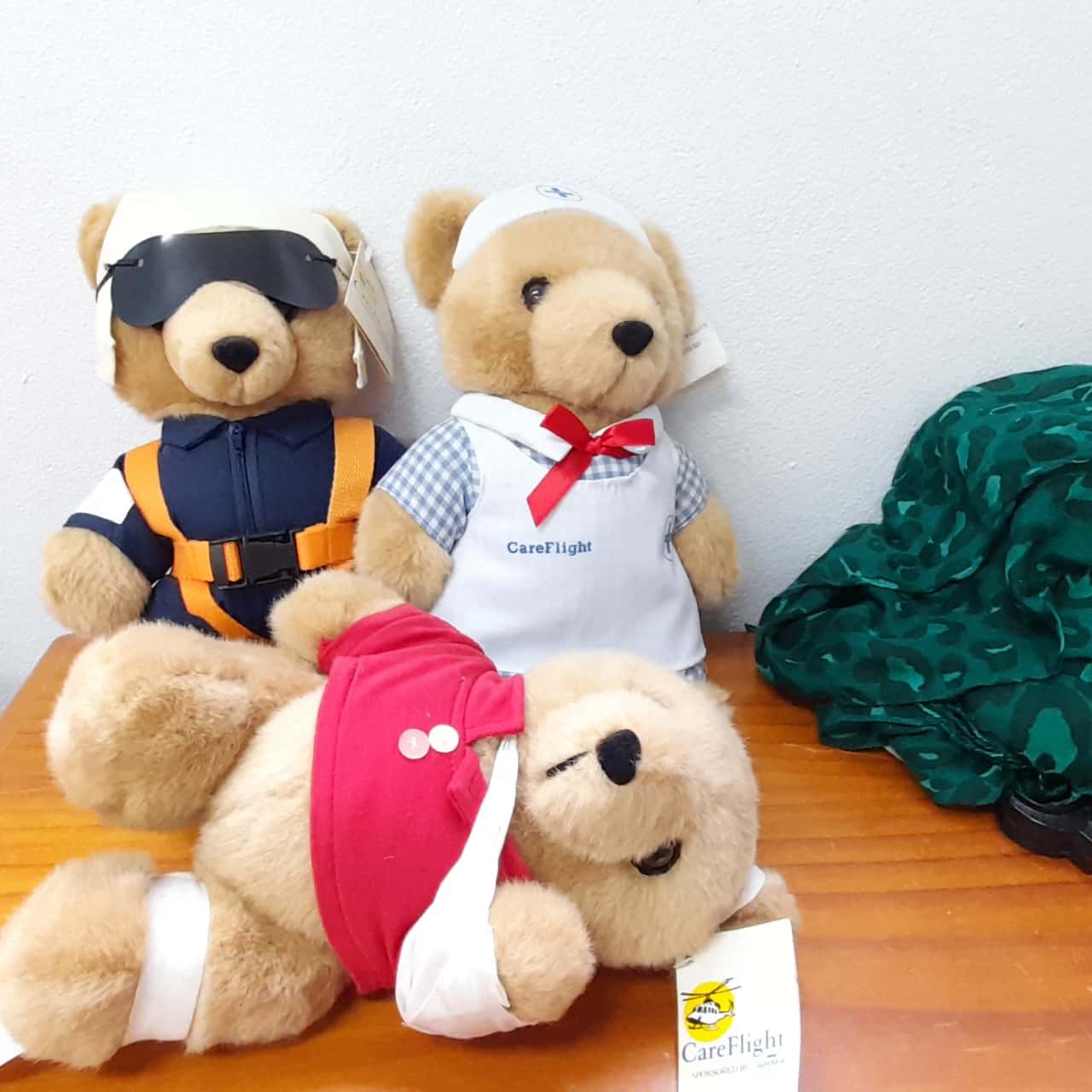 Careflight Bears x 5(s)