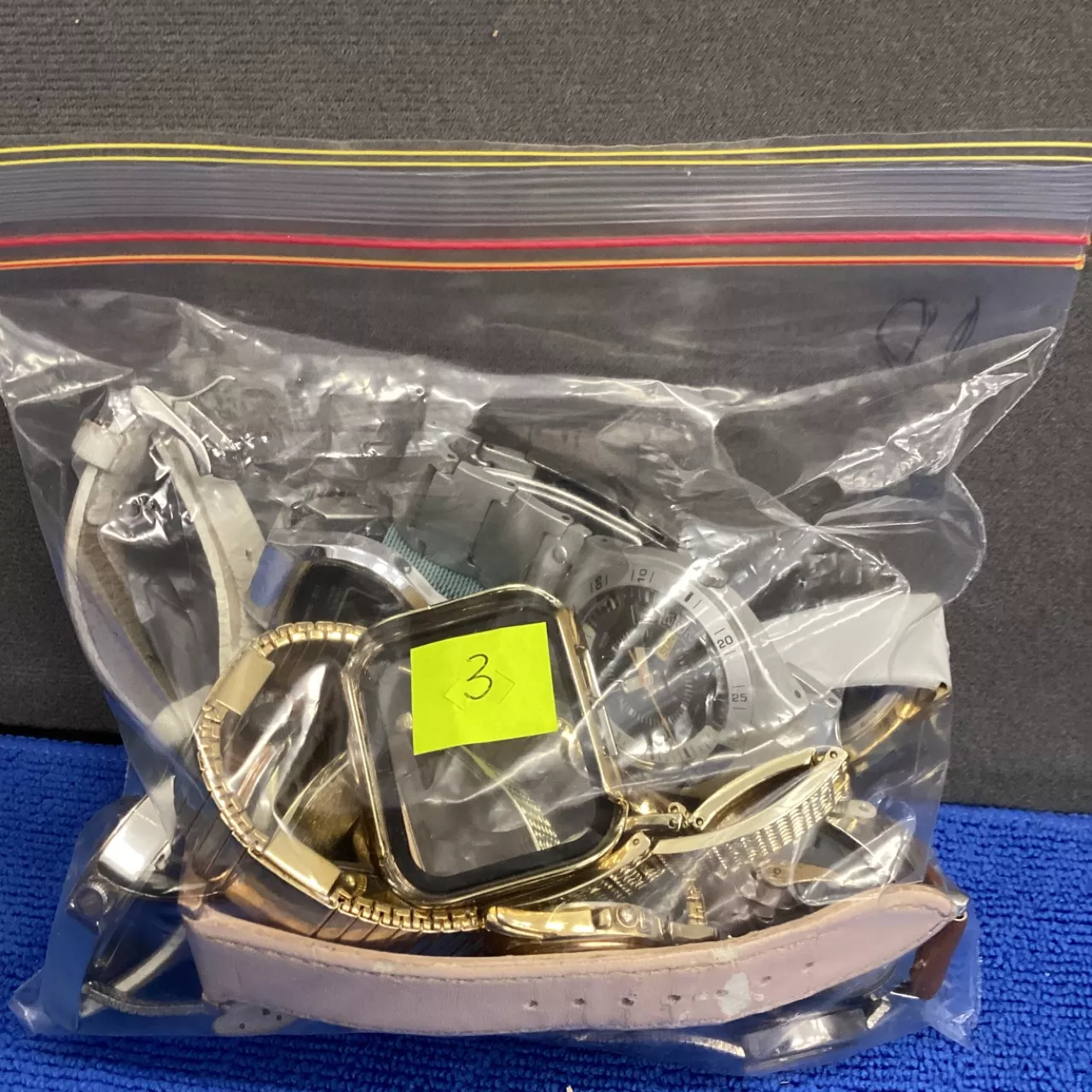 Assorted bag of Watches (3)(s)