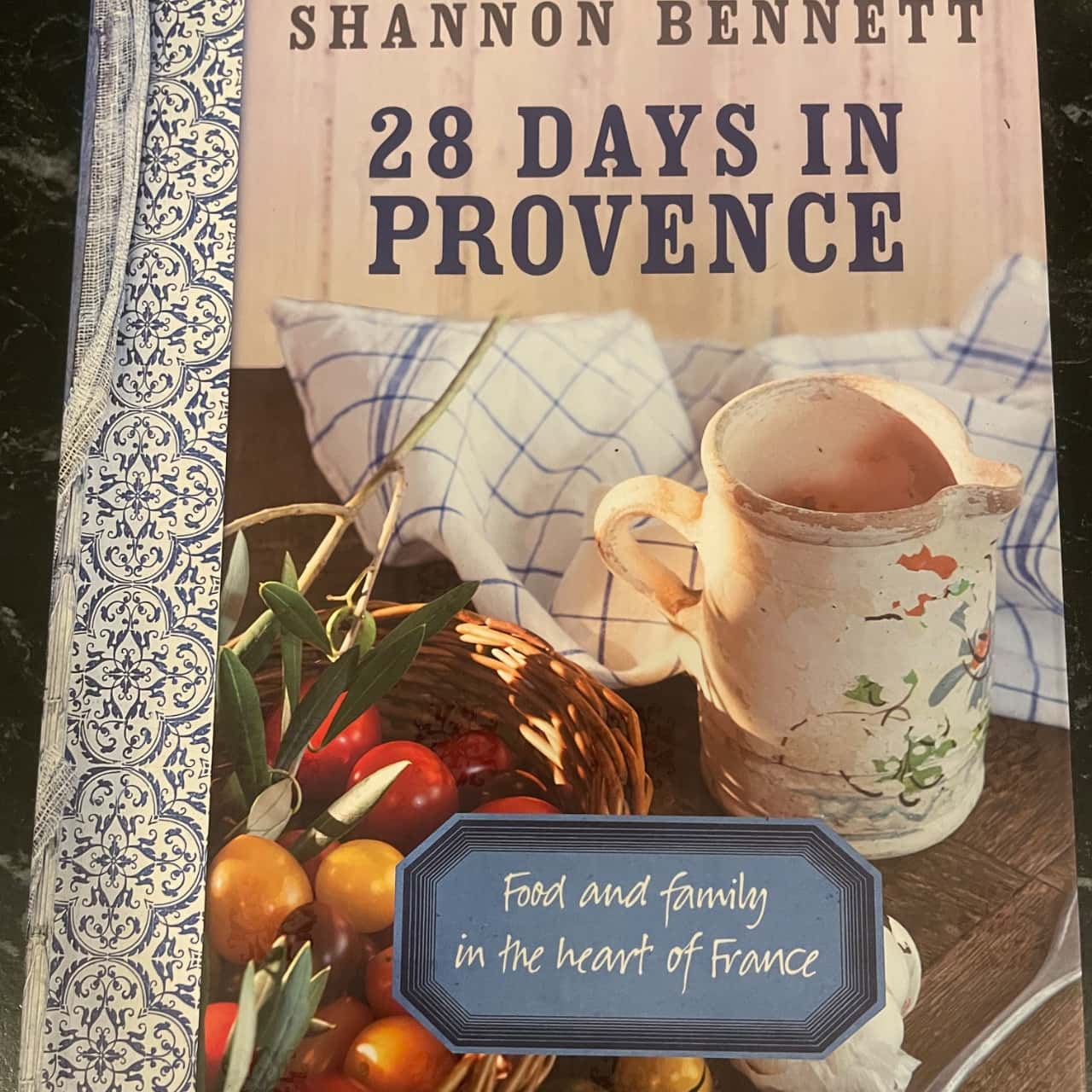 Shannon Bennett, 28 Days in Provence (s) - Used Good | Salvos Stores