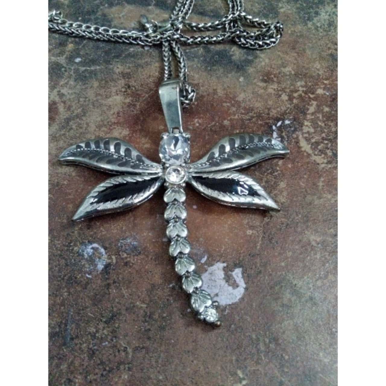 Beautiful Dragonfly Pendant On Chain(s)