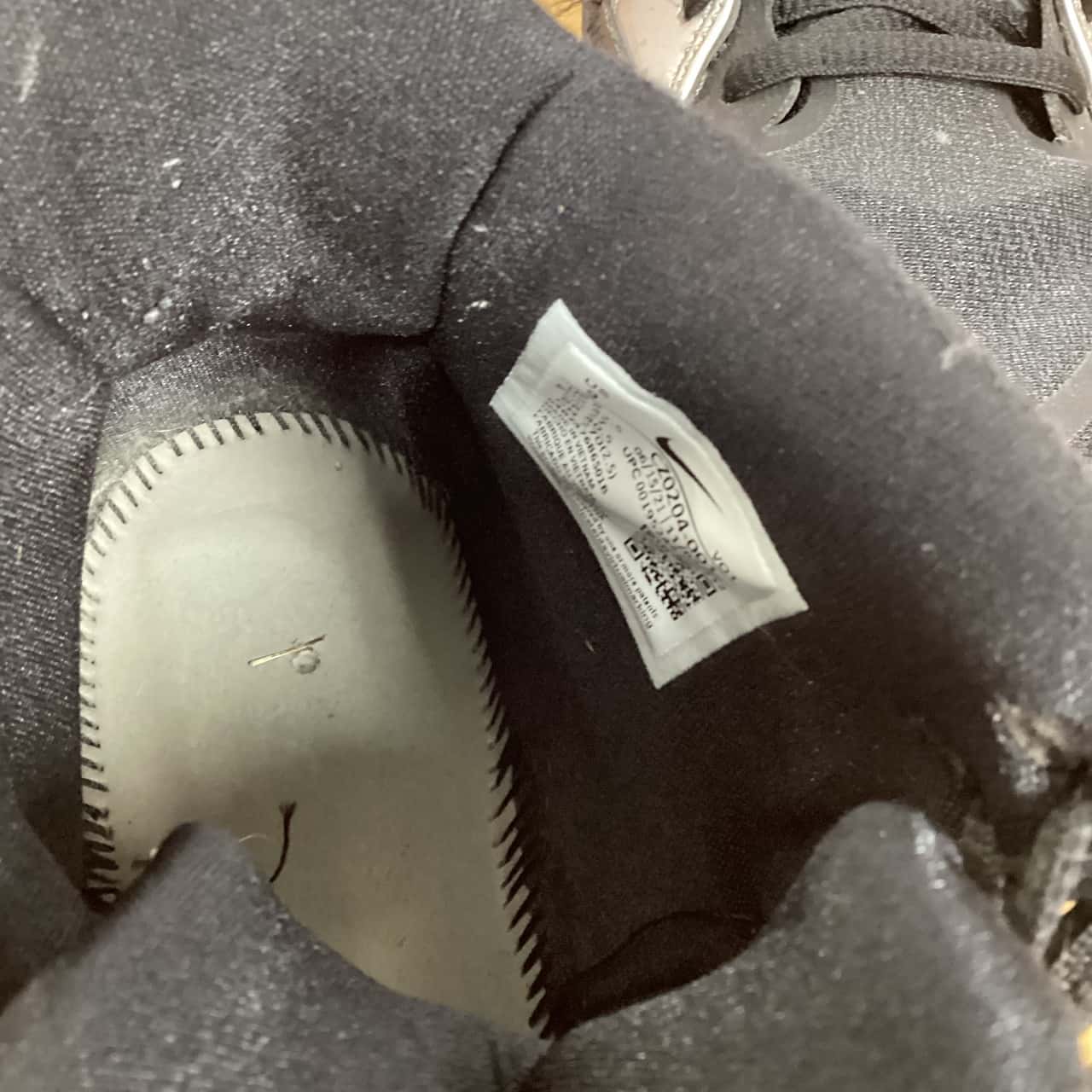 Nike Kyrie Infinity -Fire and Ice- Basketball Shoes US 9