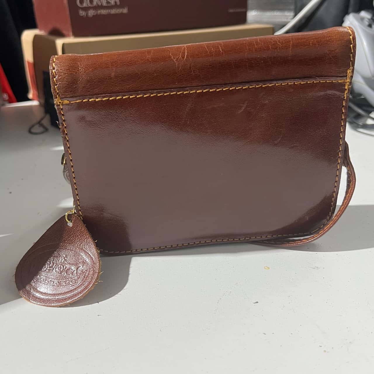 Cobb & Co Womens Cross Body Bag