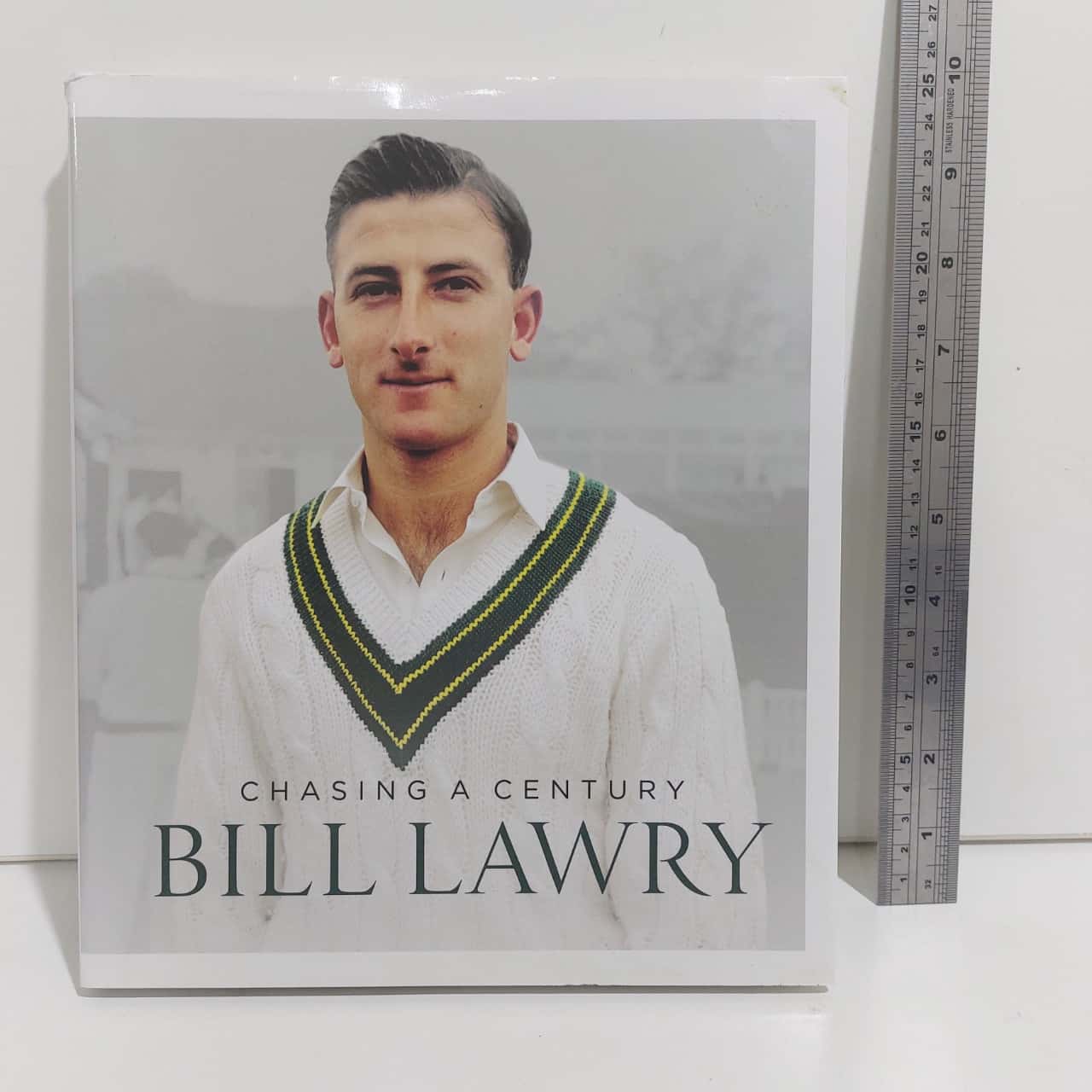 Chasing a Century Bill Lawry Book